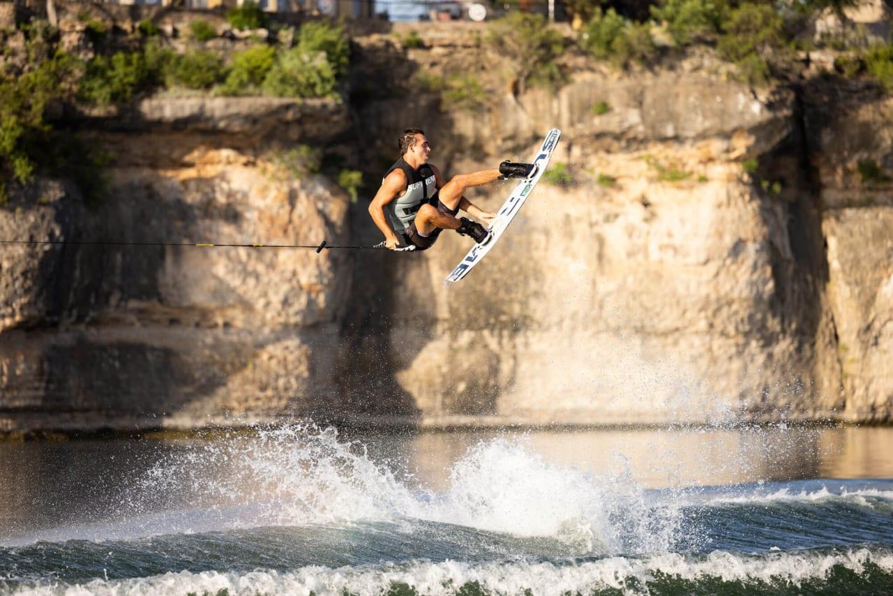 2024 ATX Surf Boats 22 Type S Ski and Wakeboard for sale - YachtWorld