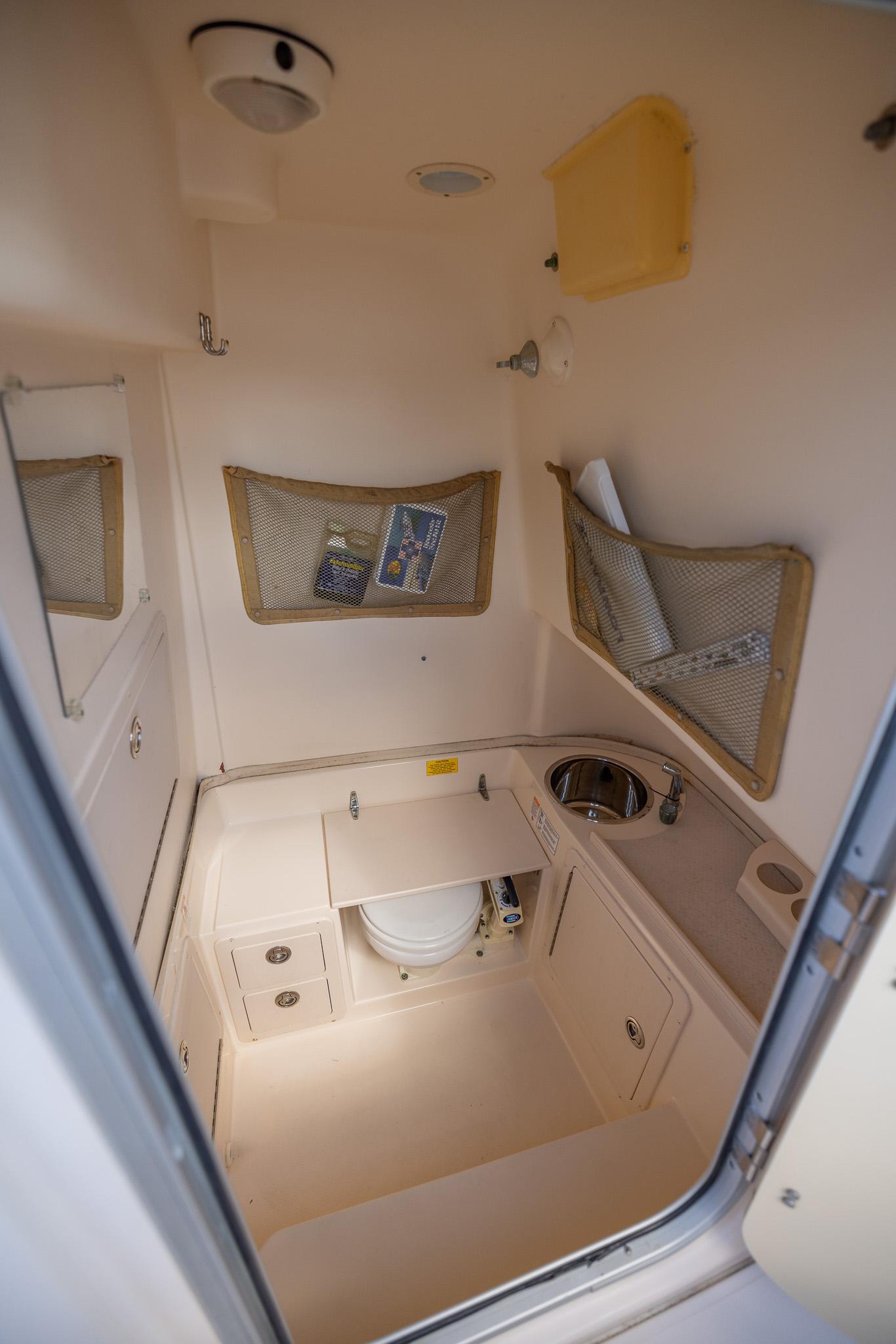 2005 Grady-White Release Center Console for sale - YachtWorld