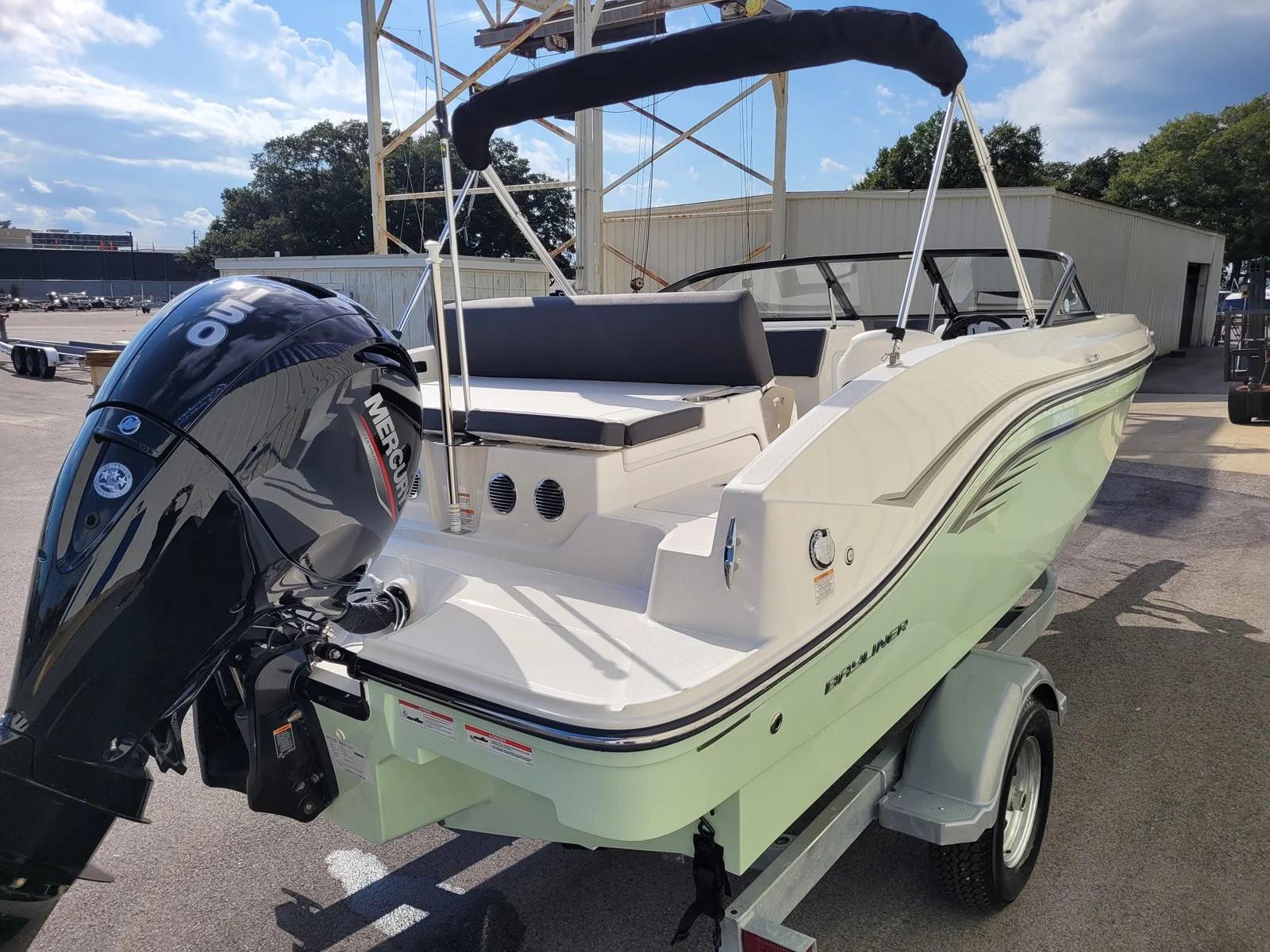 2023 Bayliner DX 2000 Deck for sale - YachtWorld