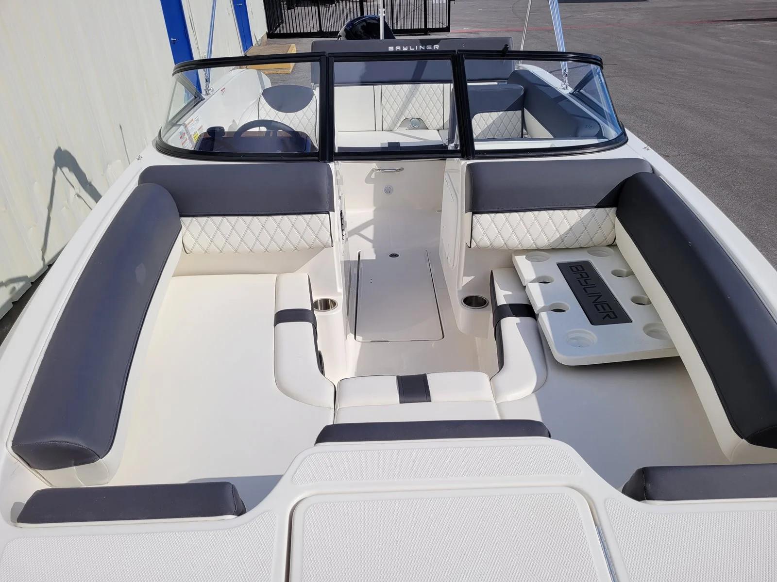 2023 Bayliner DX 2000 Deck for sale - YachtWorld