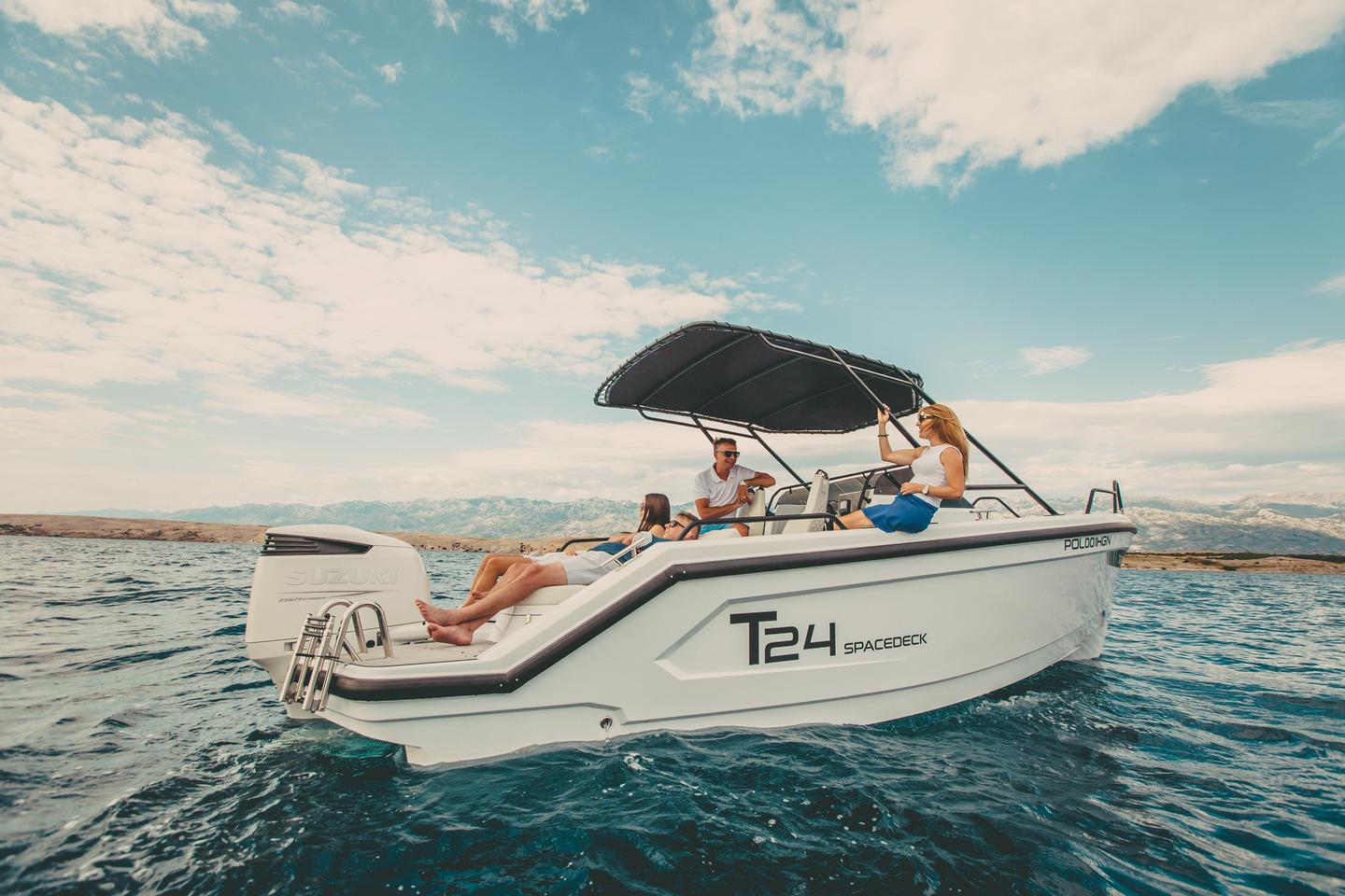 Tardion T24 SpaceDeck | 2025 | 7m - Udine | Boatshop24