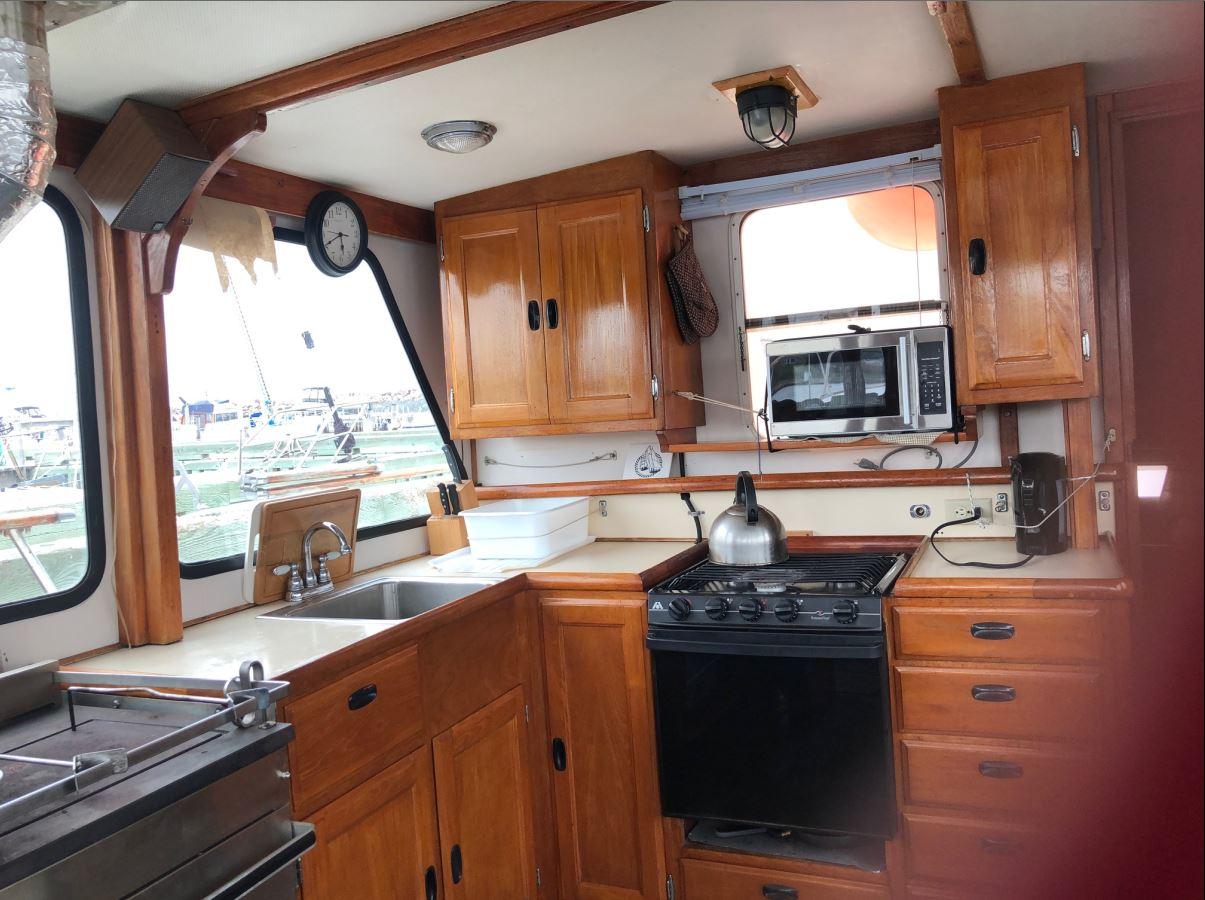 1974 DeFever 40 Passage Maker Trawler Yacht Motorcruiser Kaufen ...