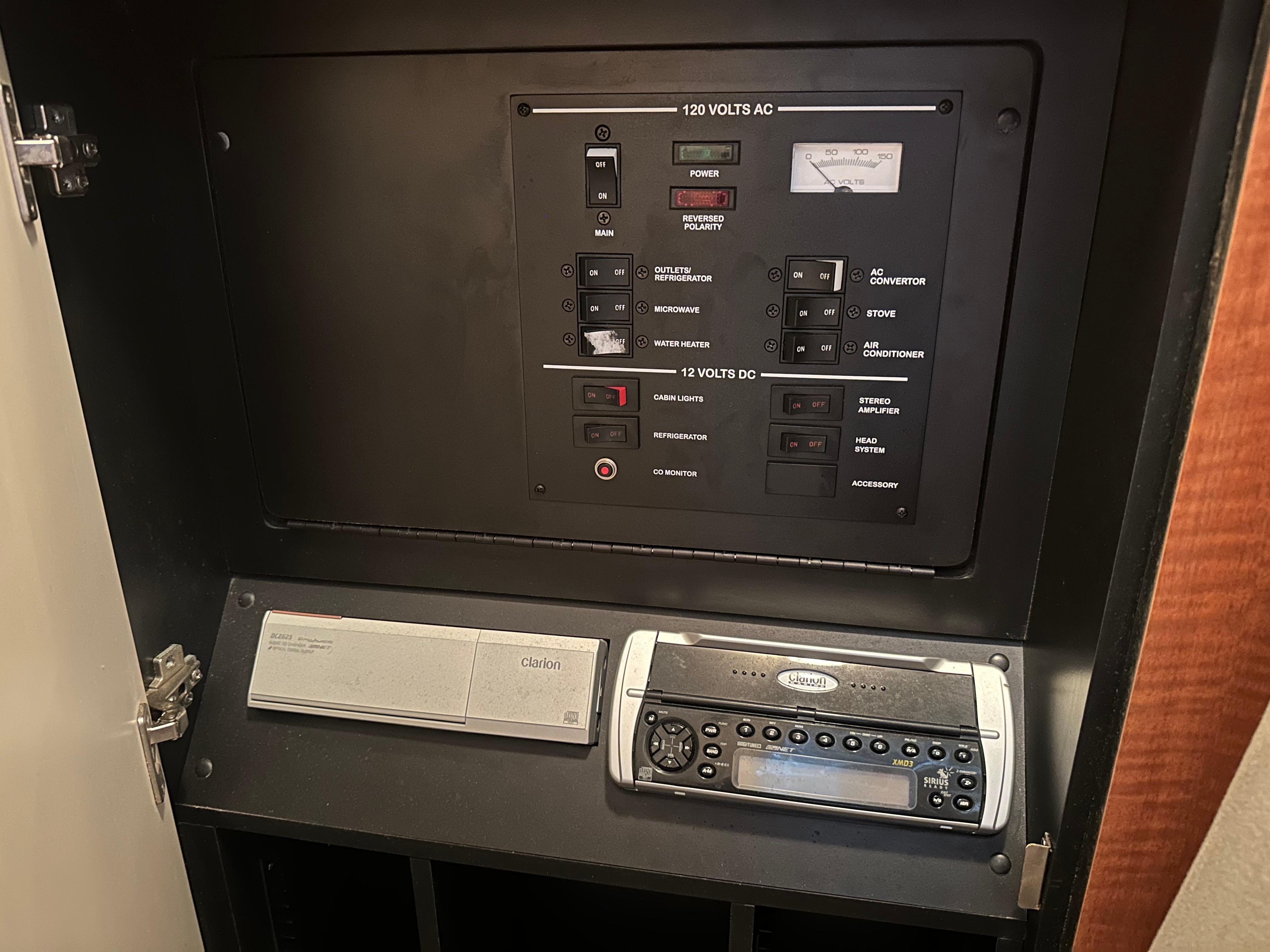 2005 Sea Ray Sundancer 280 Motorcruiser Kaufen - YachtWorld