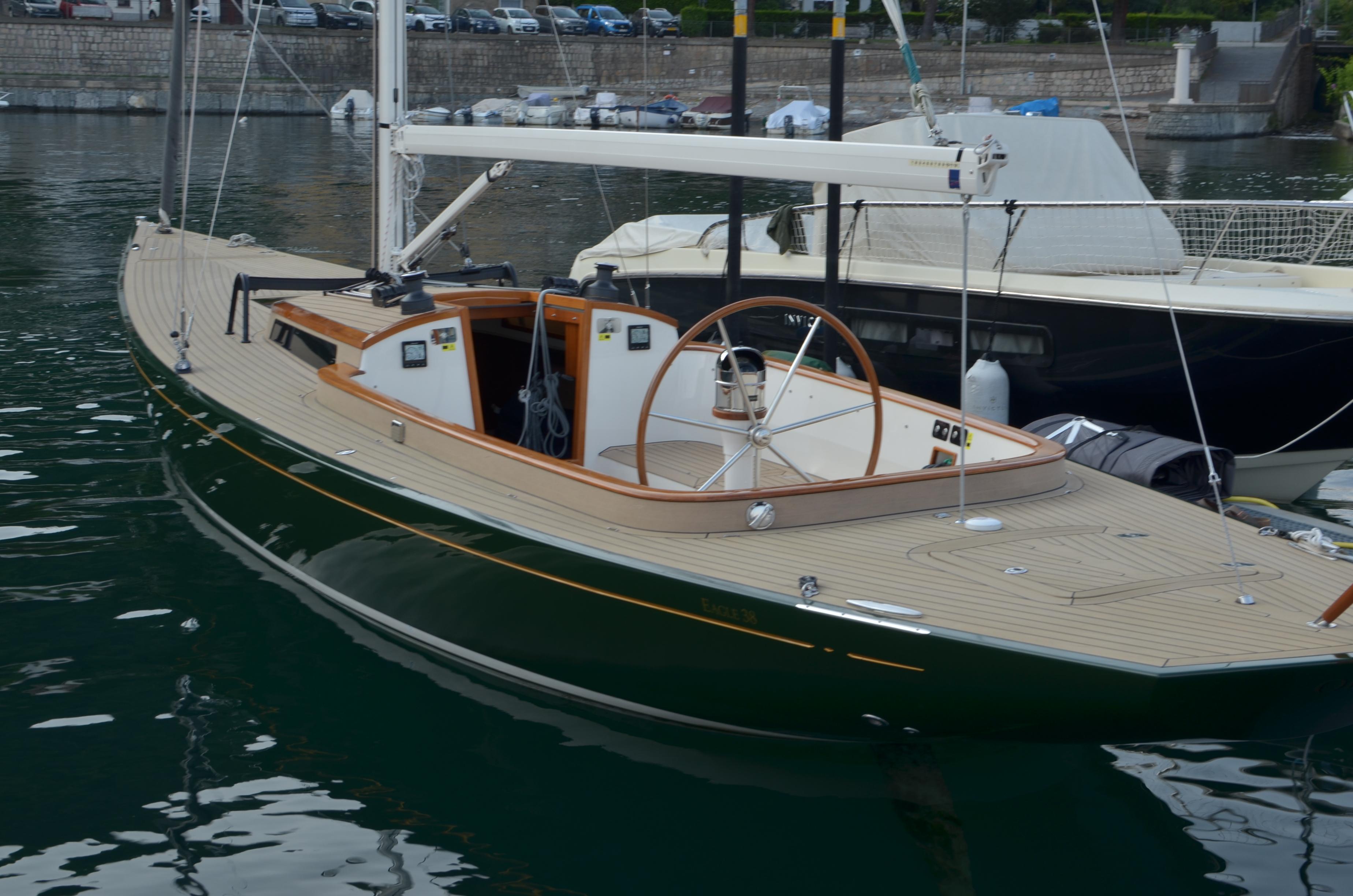 2021 Leonardo Yachts Eagle 38 Daysailer for sale - YachtWorld