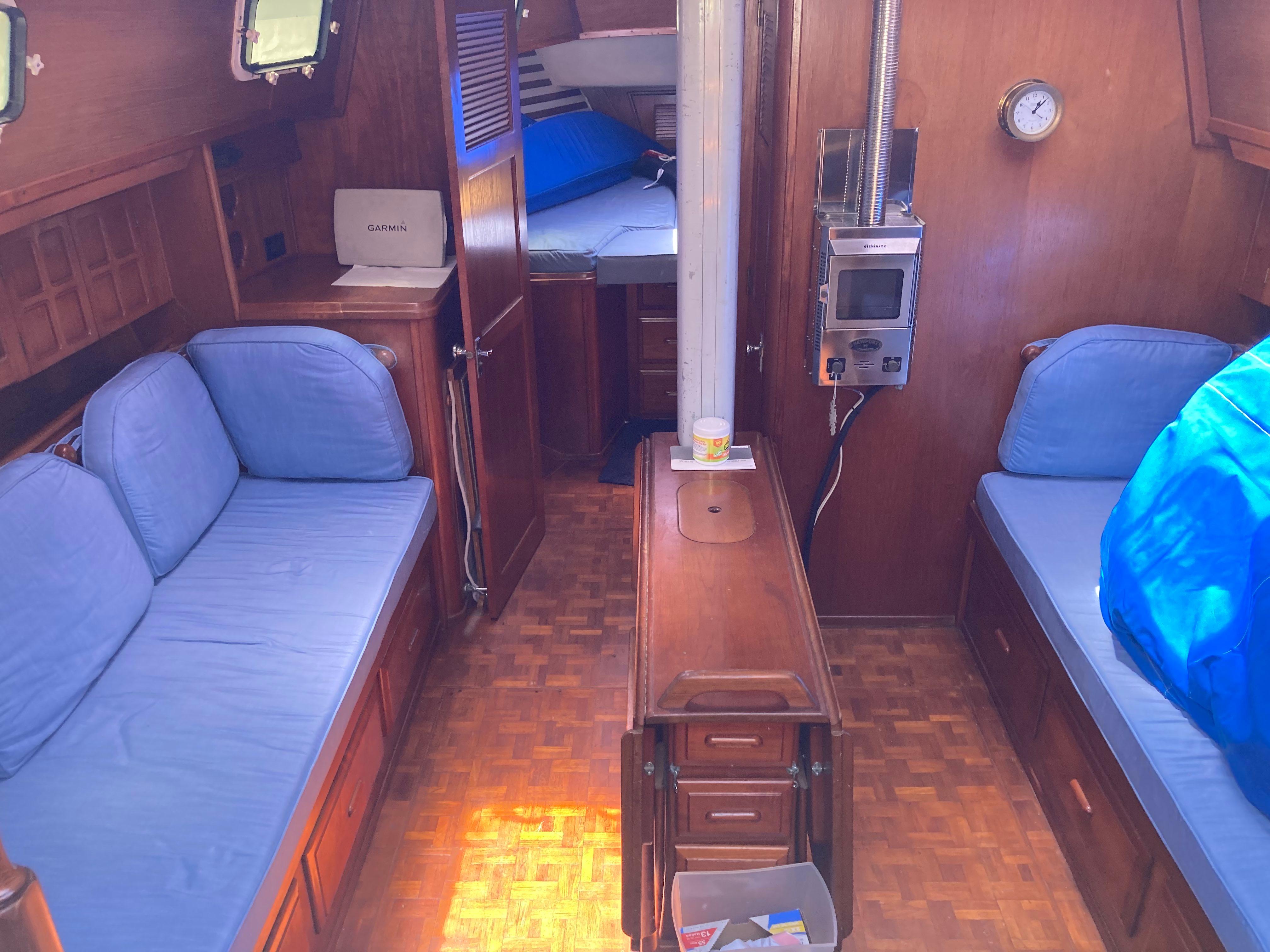 1985 Endeavour 40 Center Cockpit Cruiser for sale - YachtWorld