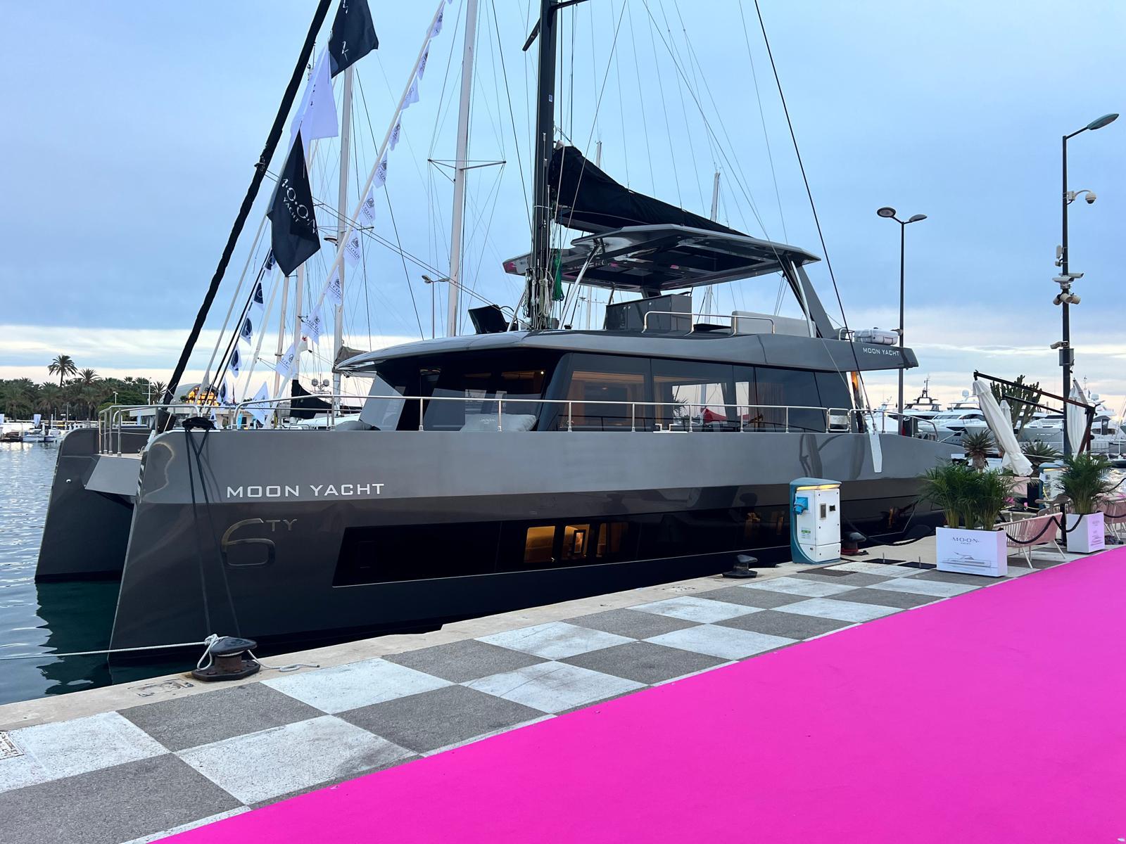 New 2024 Moon Moon 60 Sail | TopBoats