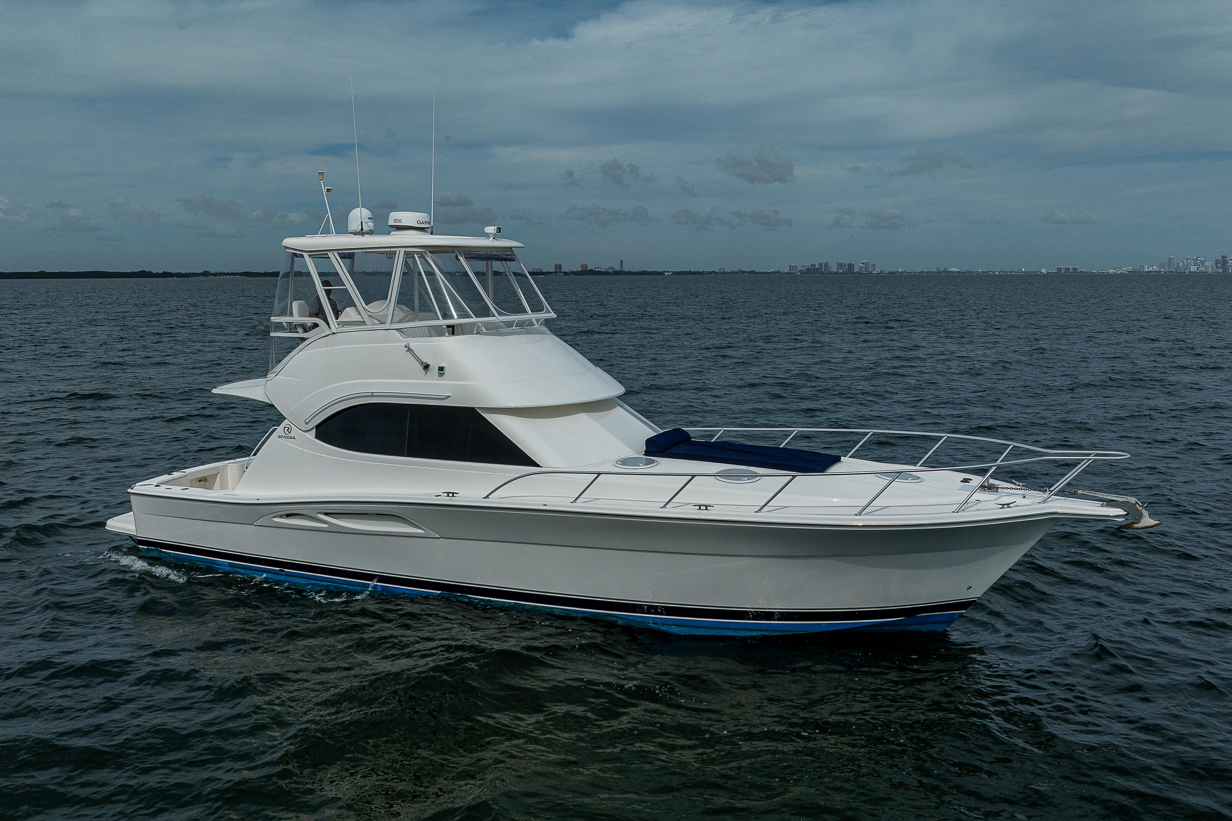 2007 Riviera 42 Convertible Convertible for sale - YachtWorld