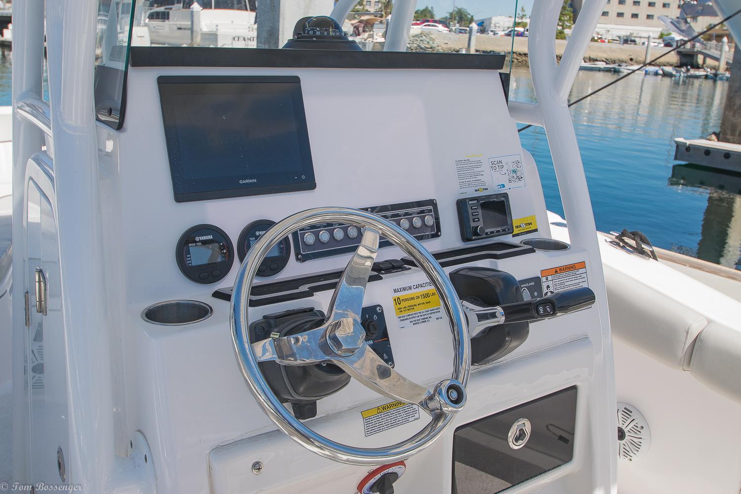 2021 Sea Fox 248 Commander Center Console for sale - YachtWorld