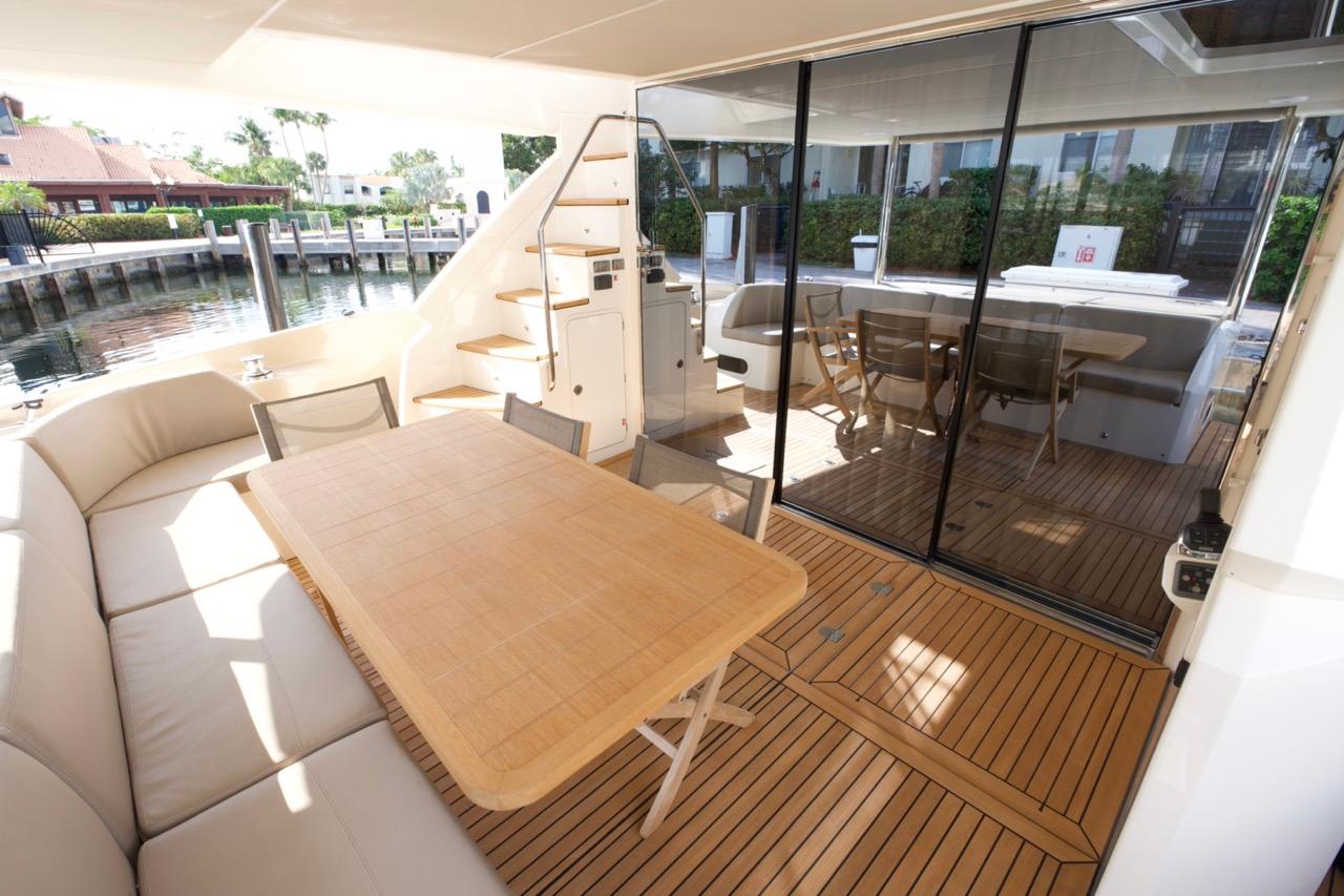 2020 Absolute 62 Fly Flybridge for sale - YachtWorld