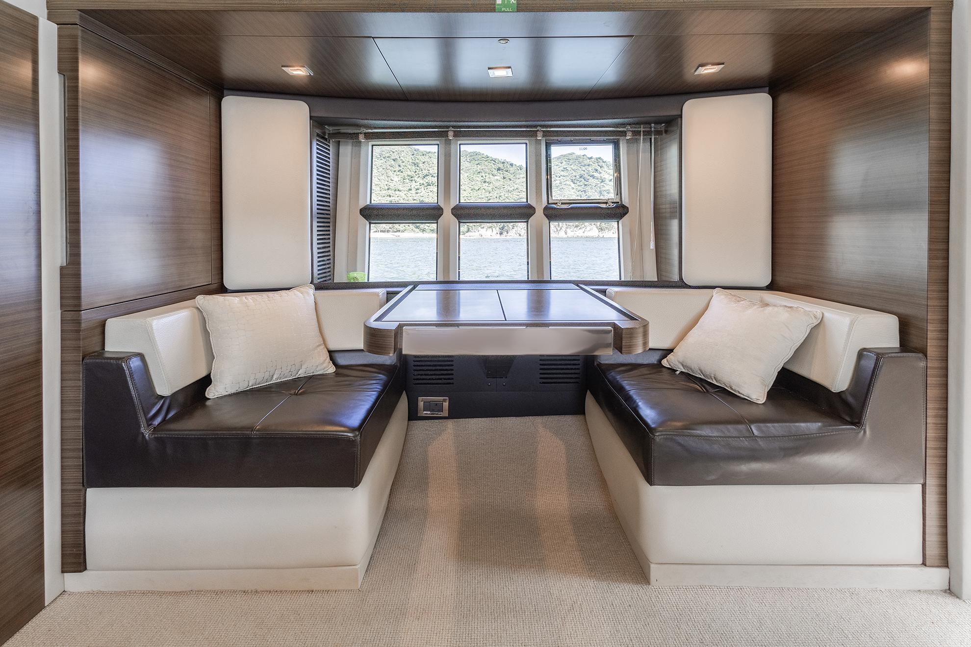 2015 Azimut 55S Bateaux de plaisance à vendre - YachtWorld