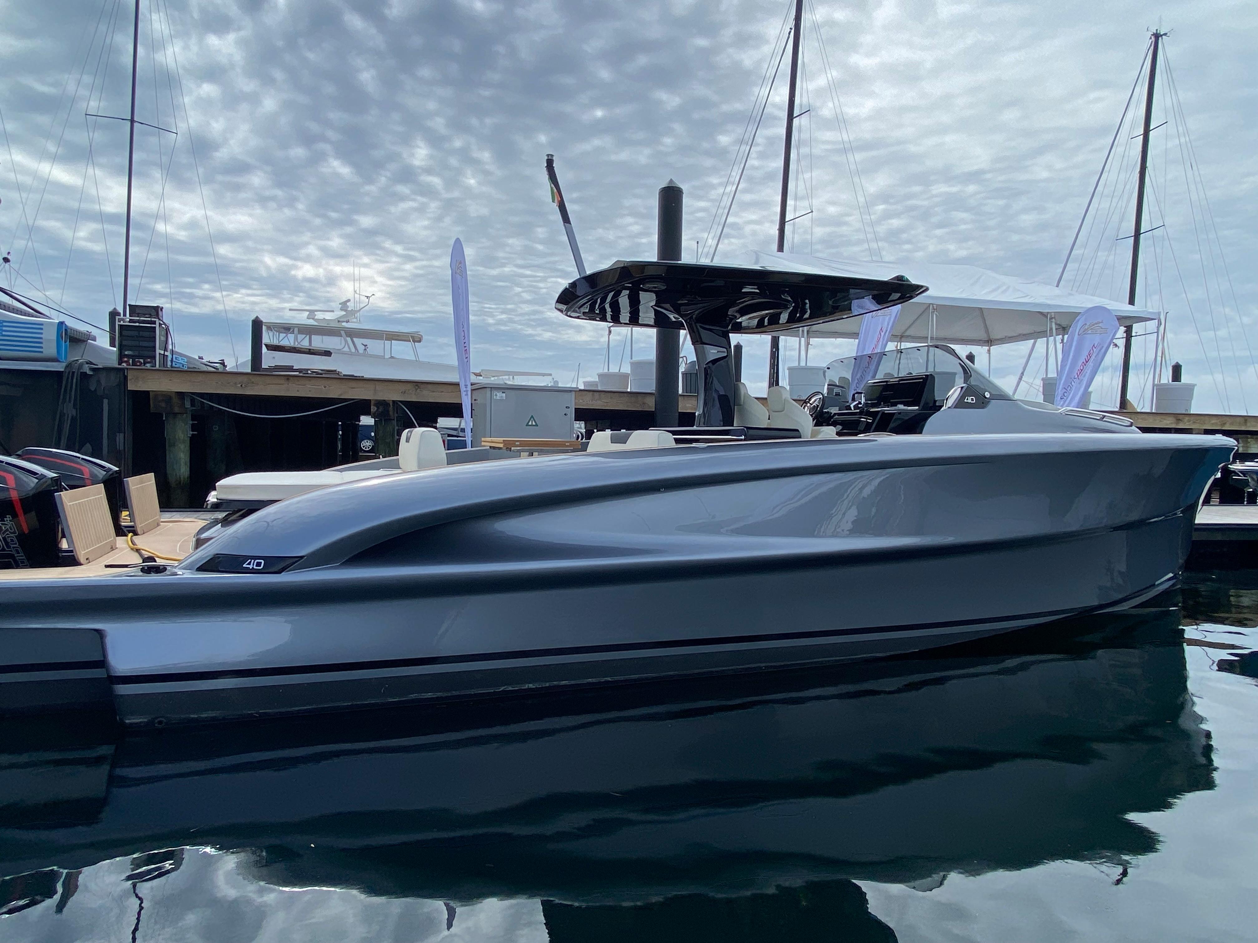 2024 Solaris Power 40F open Motorcruiser Kaufen - YachtWorld