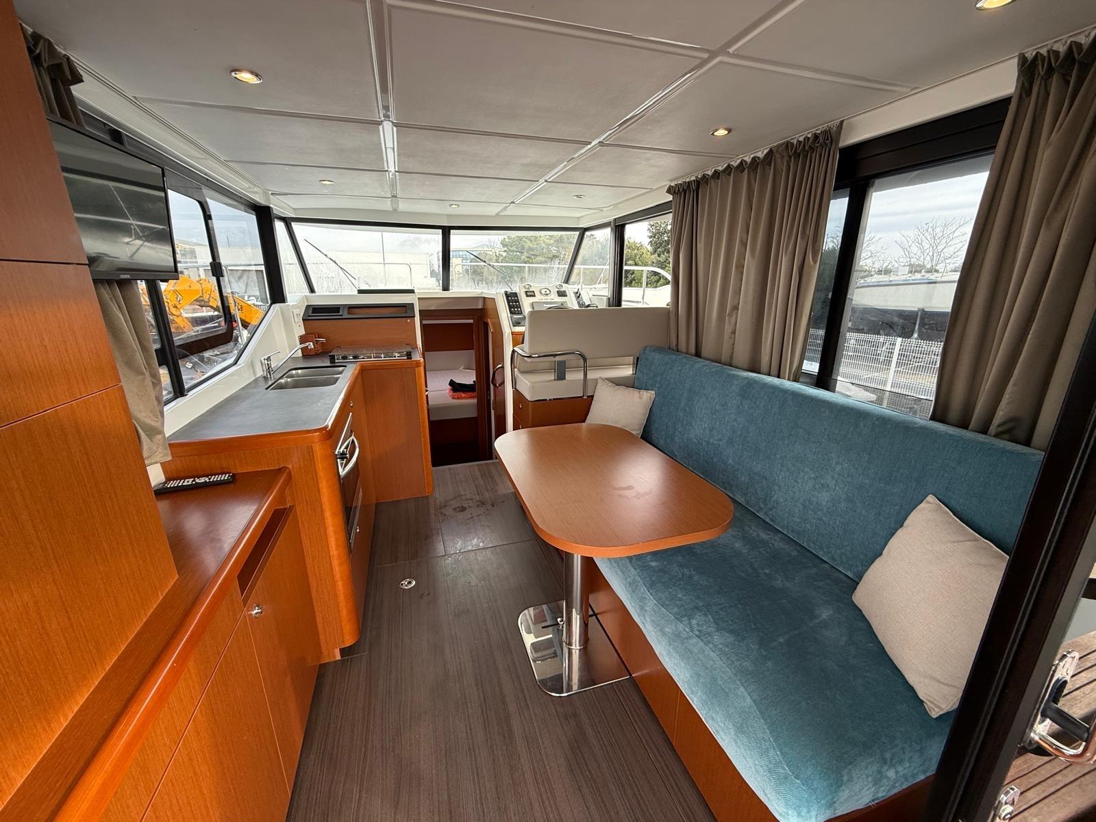 2017 Beneteau Swift Trawler 30 Trawler for sale - YachtWorld