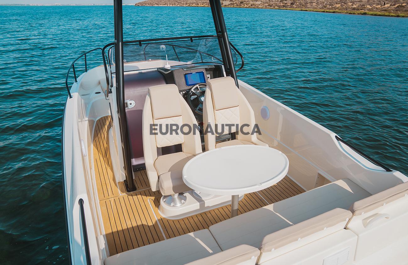 Quicksilver 705 open 7m 2025, Łodzie z konsolą centralną- Alicante ...