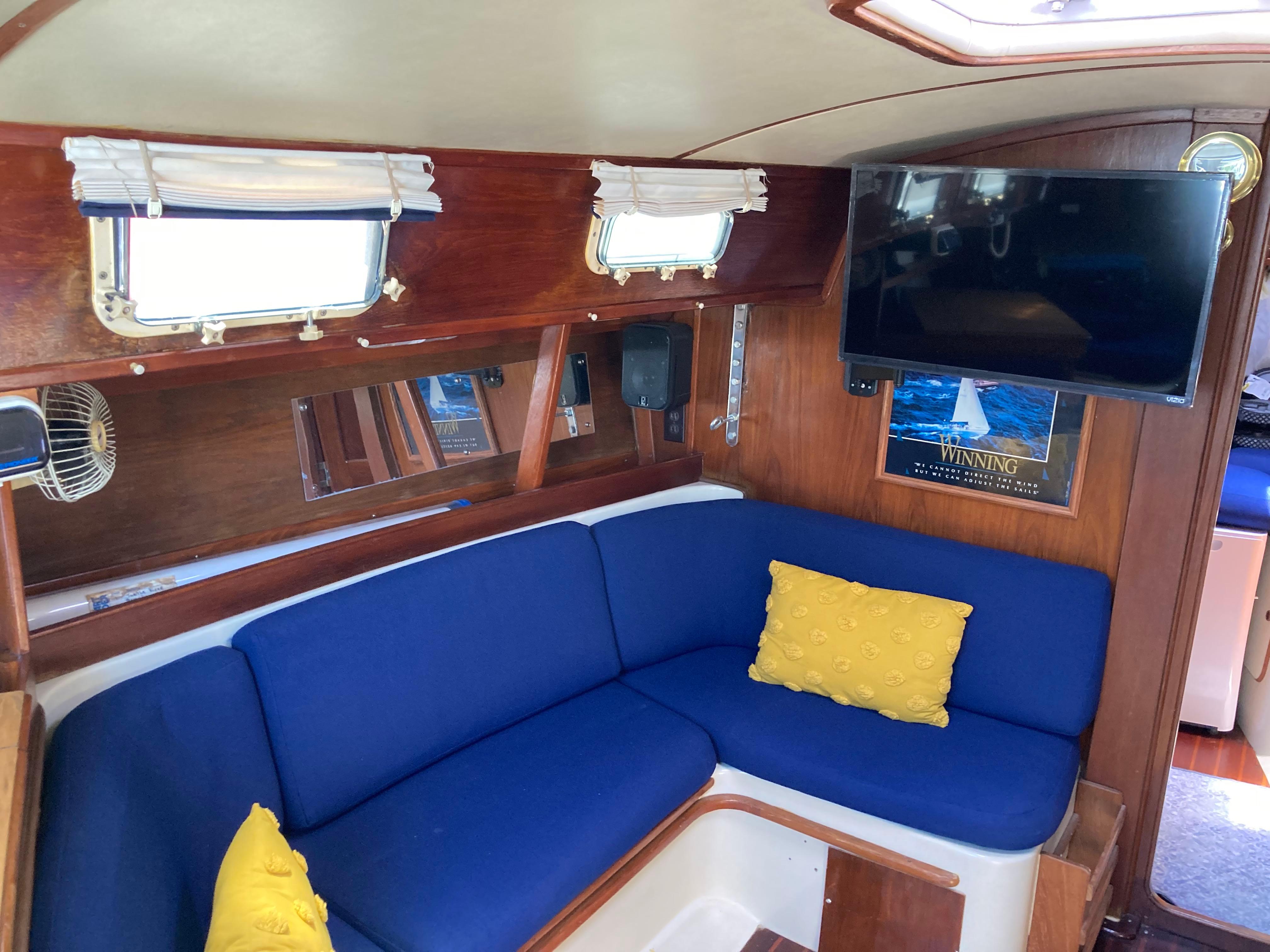 1984 Irwin 34 Sloop Racer/Cruiser for sale - YachtWorld