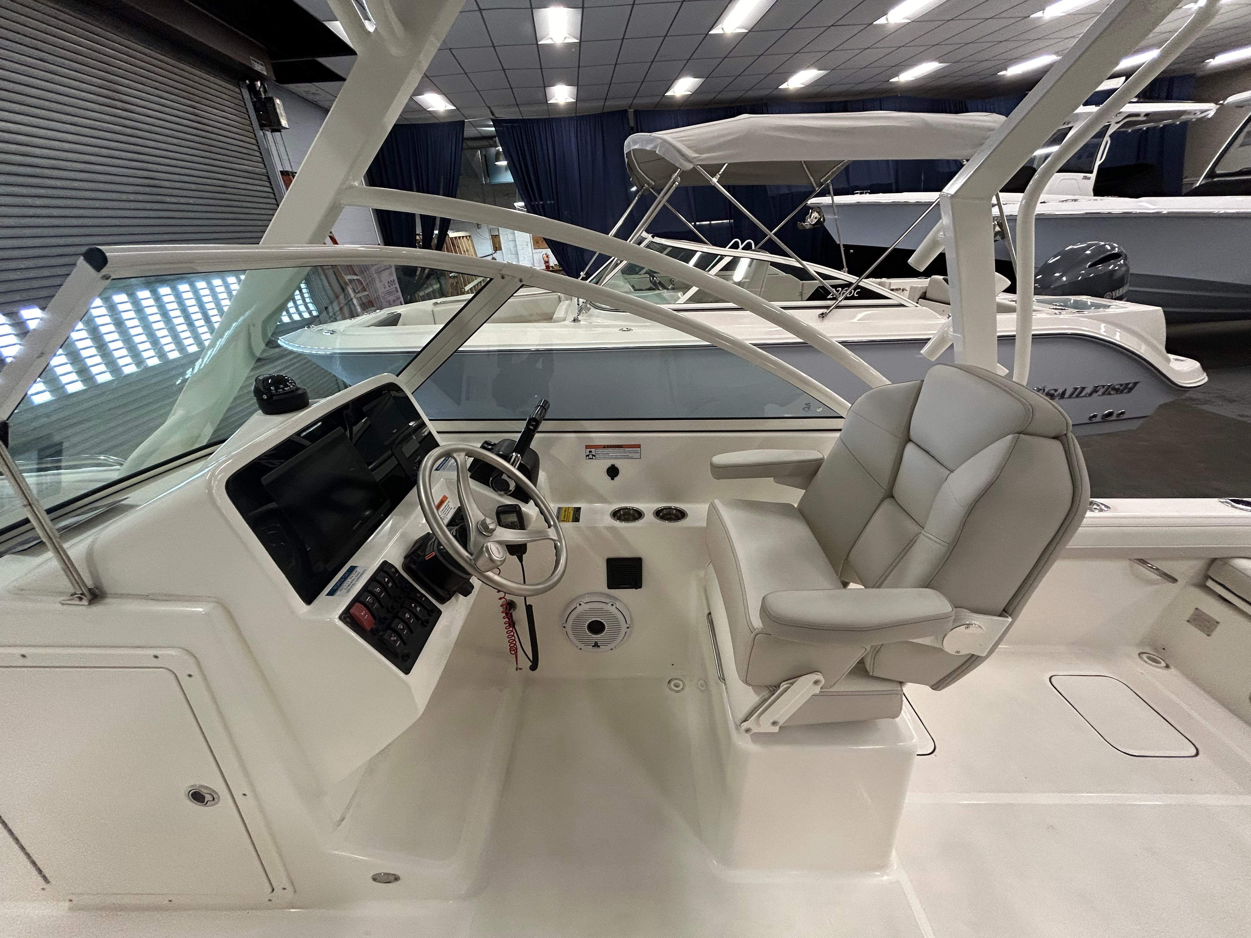 2024 World Cat 230DC Dual Console for sale - YachtWorld