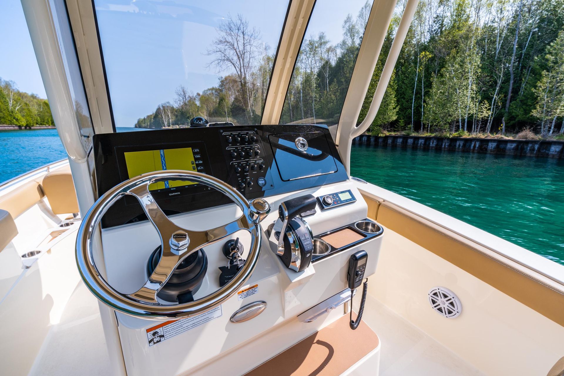 2021 Scout 235 XSF - Weber Yachts