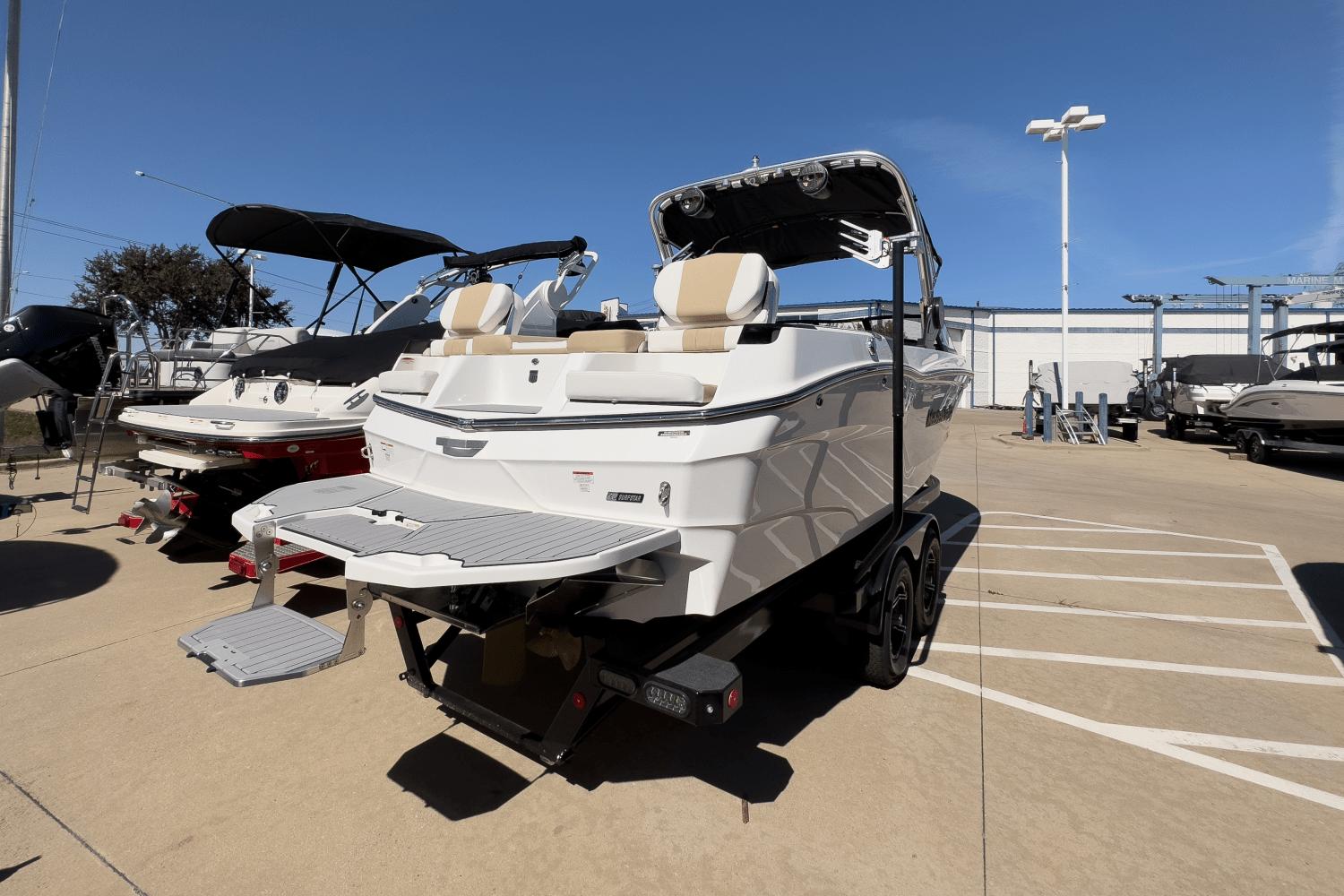 2024 MasterCraft XT25 Bateaux ski nautique/wakeboard à vendre - YachtWorld