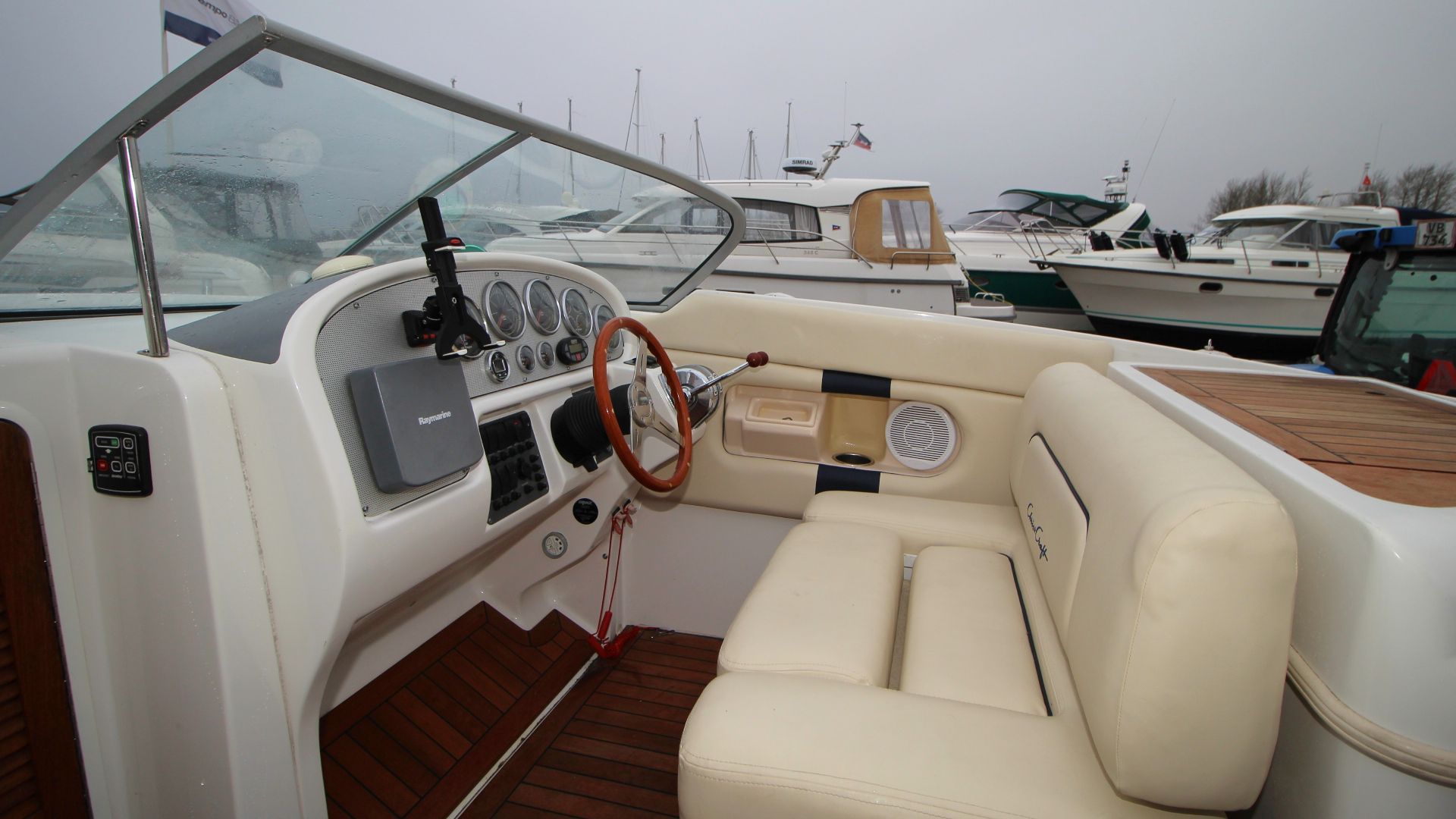 Chris Craft 28 Corsair - Projekt Usado - Cosas de Barcos