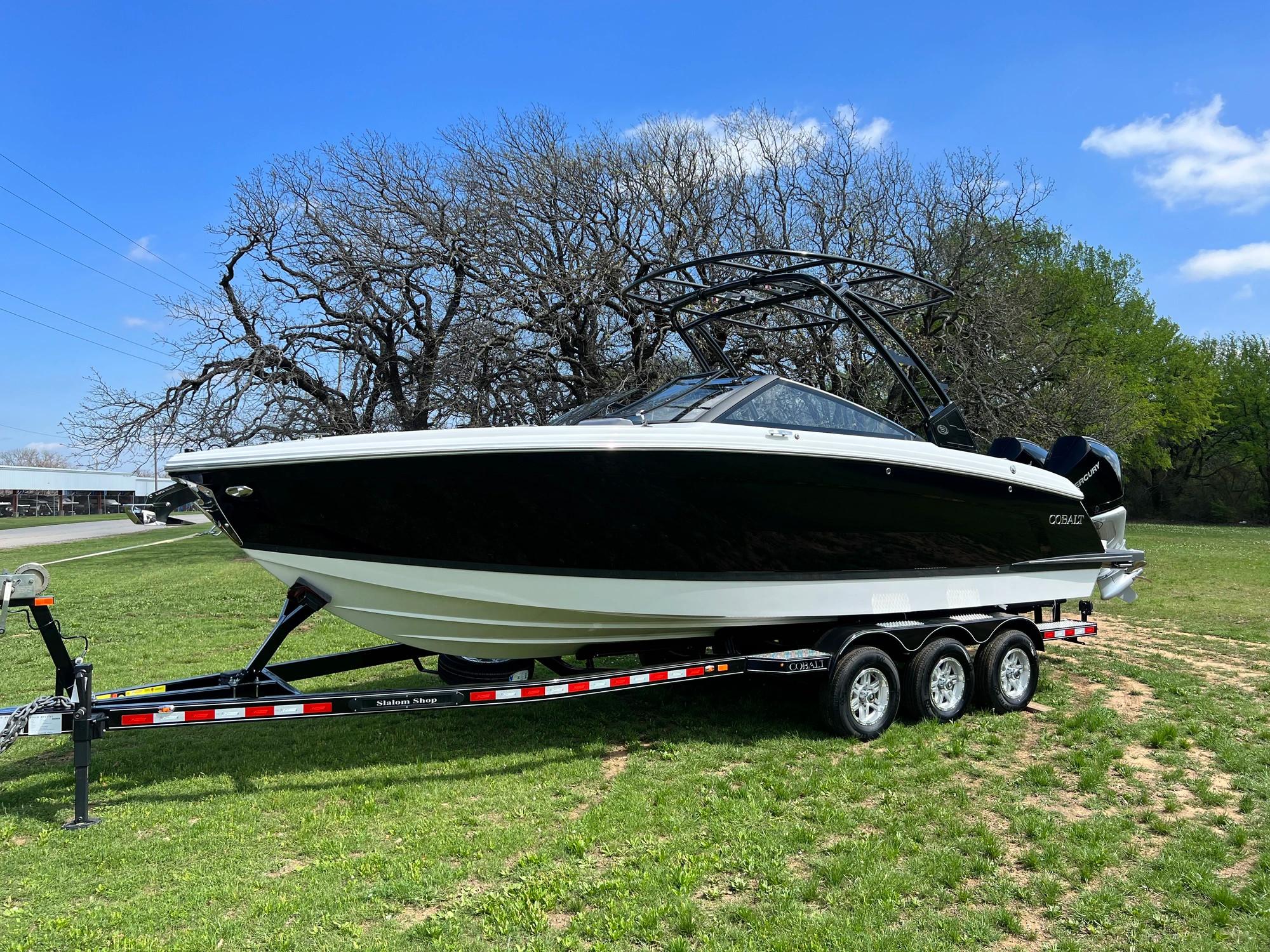 2024 Cobalt R8 OB Bowrider for sale - YachtWorld