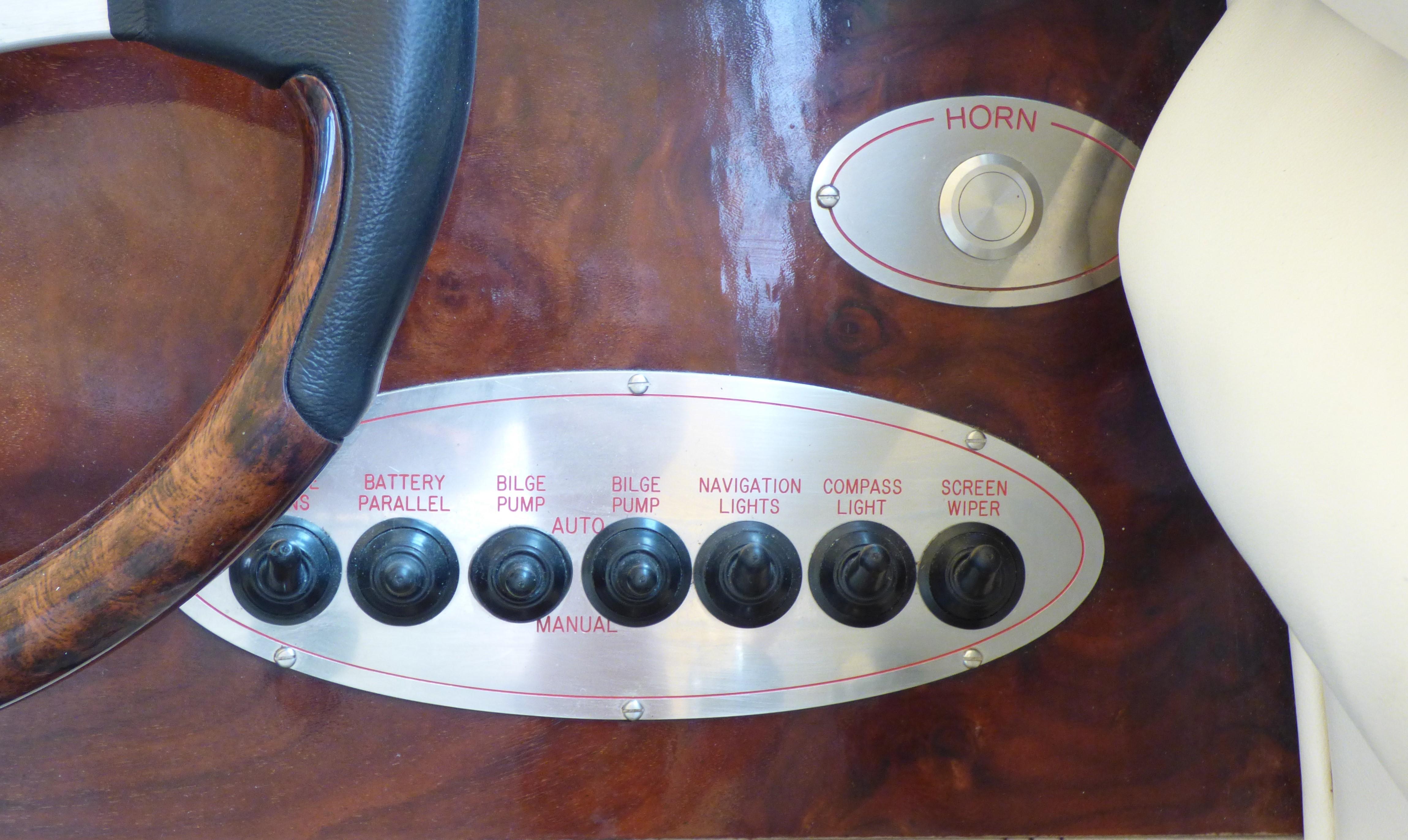 W.A. Souter & Sons Cowes-Torquay-Cowes race-boat | 10m | 1970 ...