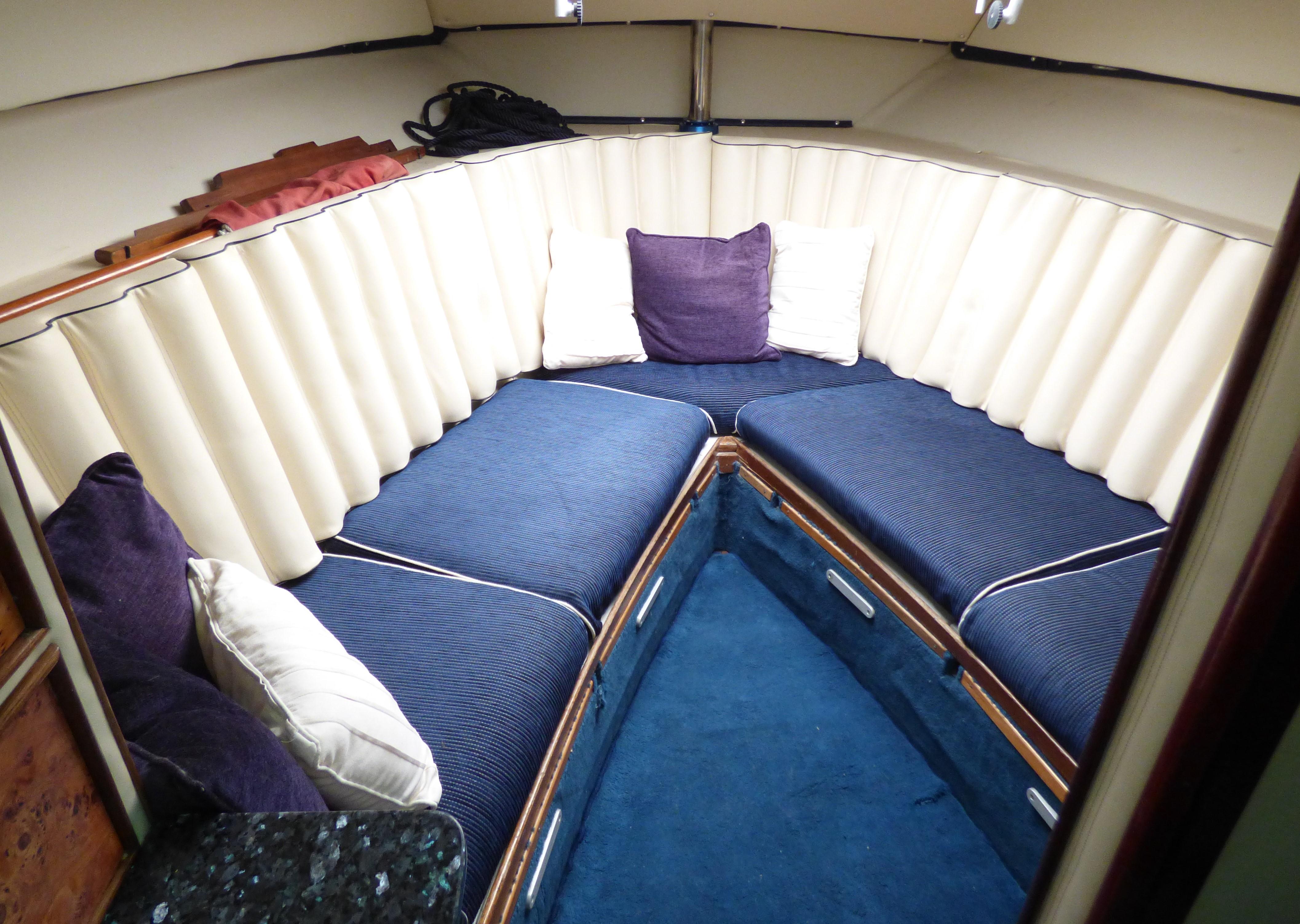 W.A. Souter & Sons Cowes-Torquay-Cowes race-boat | 10m | 1970 ...