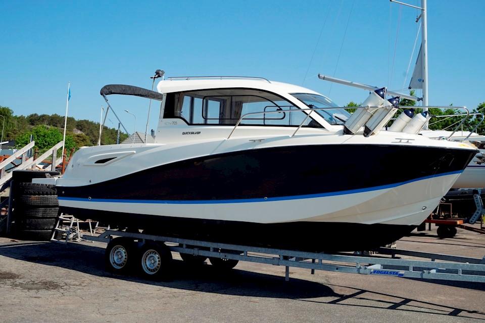 Quicksilver Activ 705 Cruiser | 7m | 2012 | Boats and Outboards