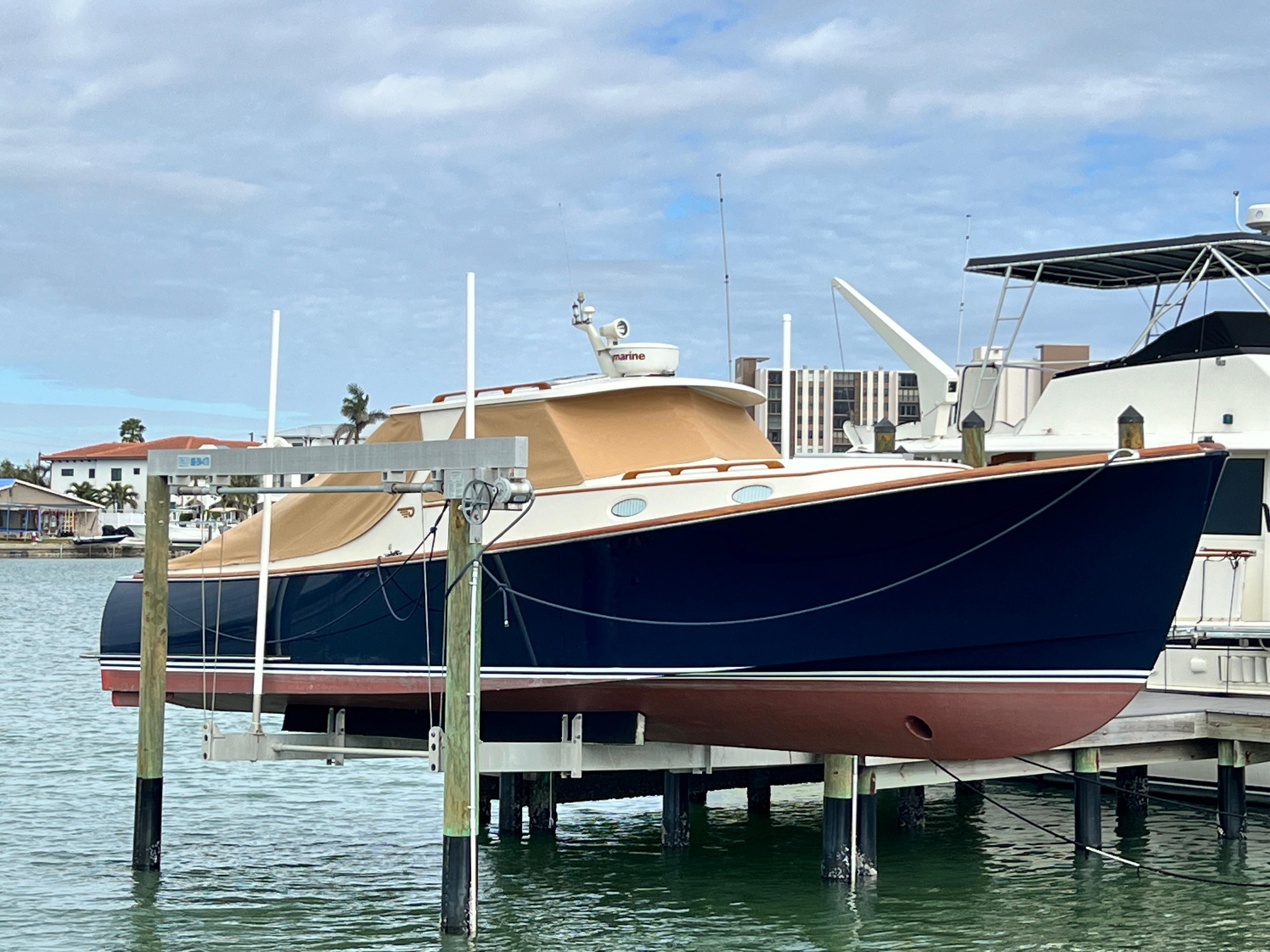 1995 Hinckley 36 Picnic Boat Downeast for sale - YachtWorld