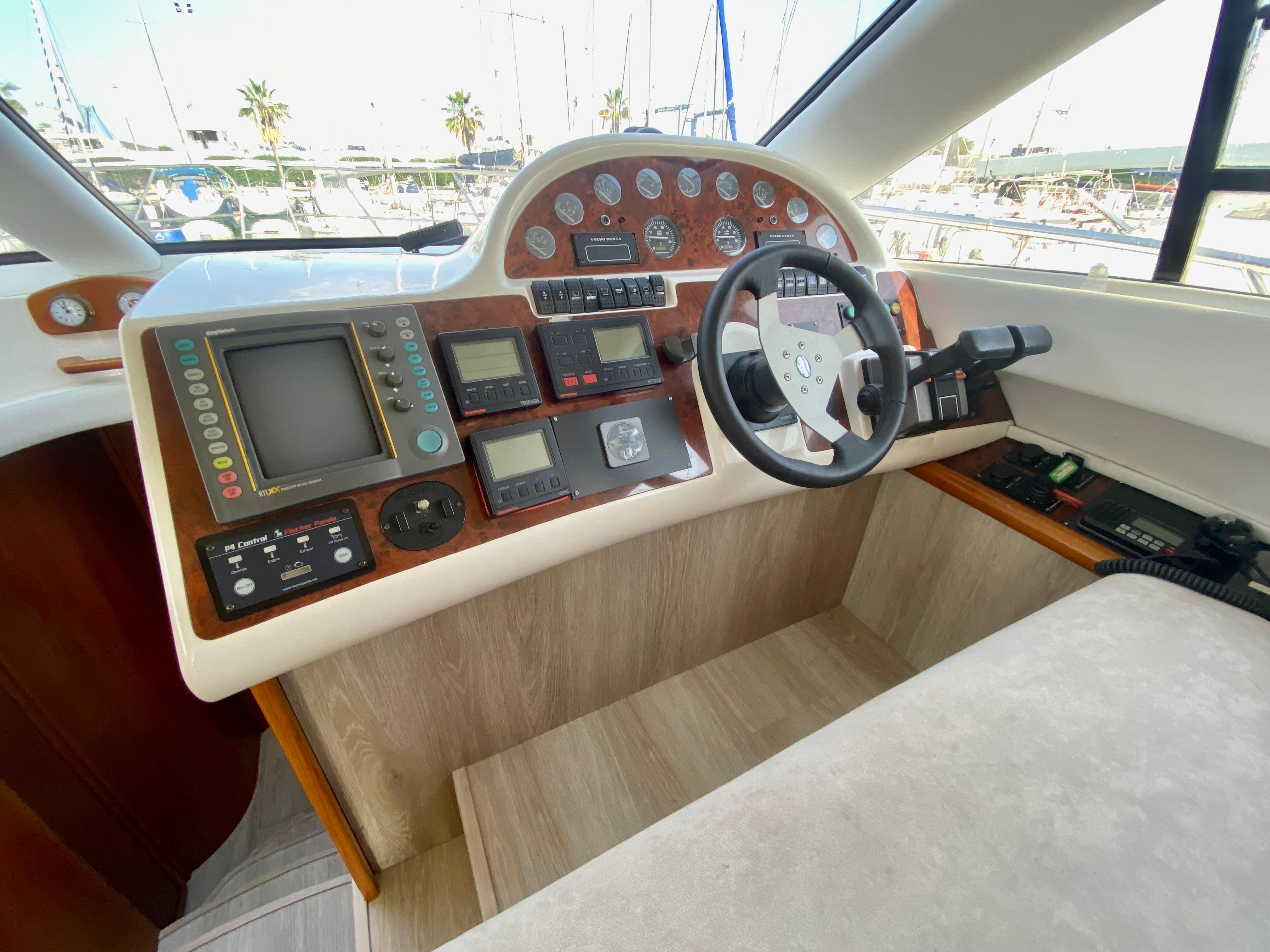 1996 Colvic Sunquest 50 Flybridge for sale - YachtWorld