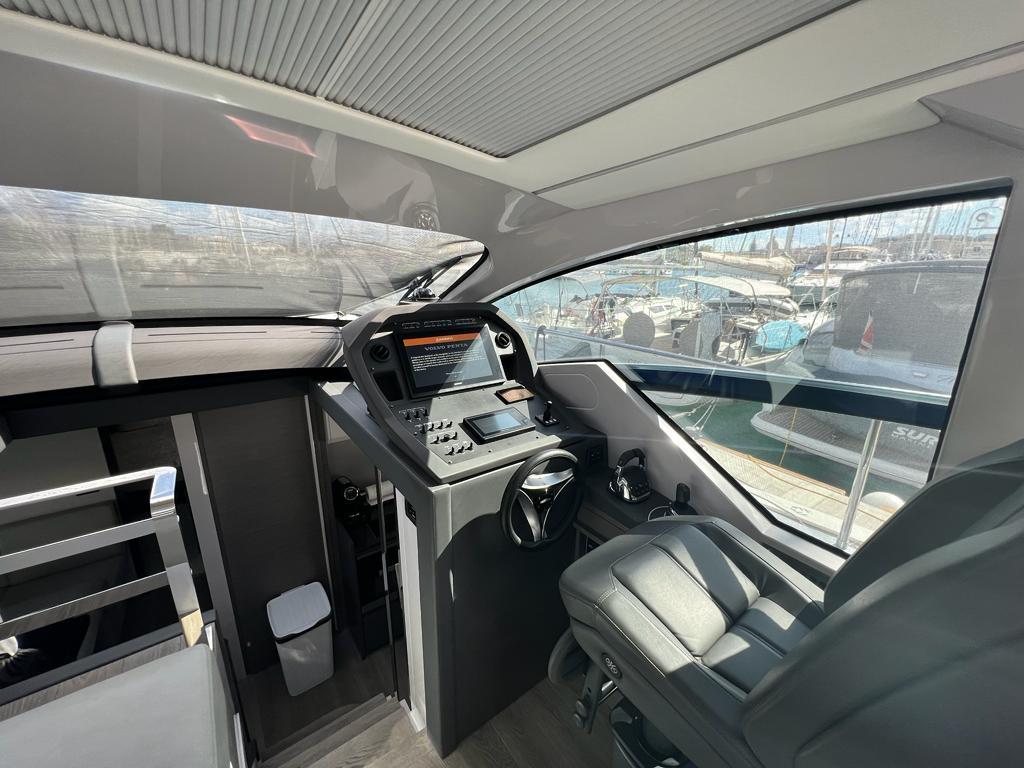 2019 Pershing 5x Cruiser for sale - YachtWorld