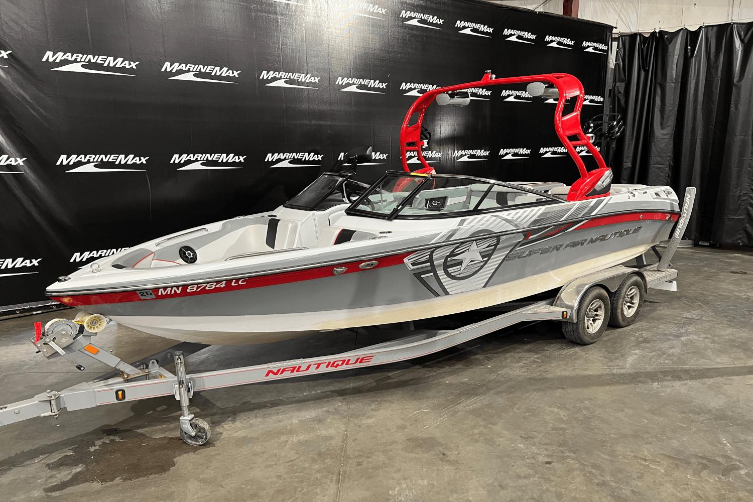 2013 Nautique Super Air Nautique 230 Wasserski/Wakeboard-Boot Kaufen ...