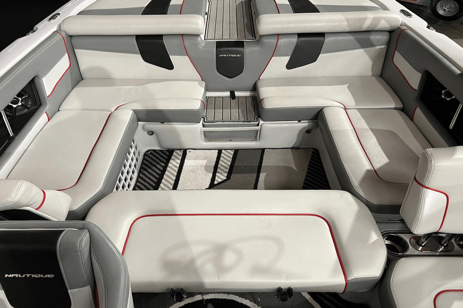 2013 Nautique Super Air Nautique 230 Wasserski/Wakeboard-Boot Kaufen ...