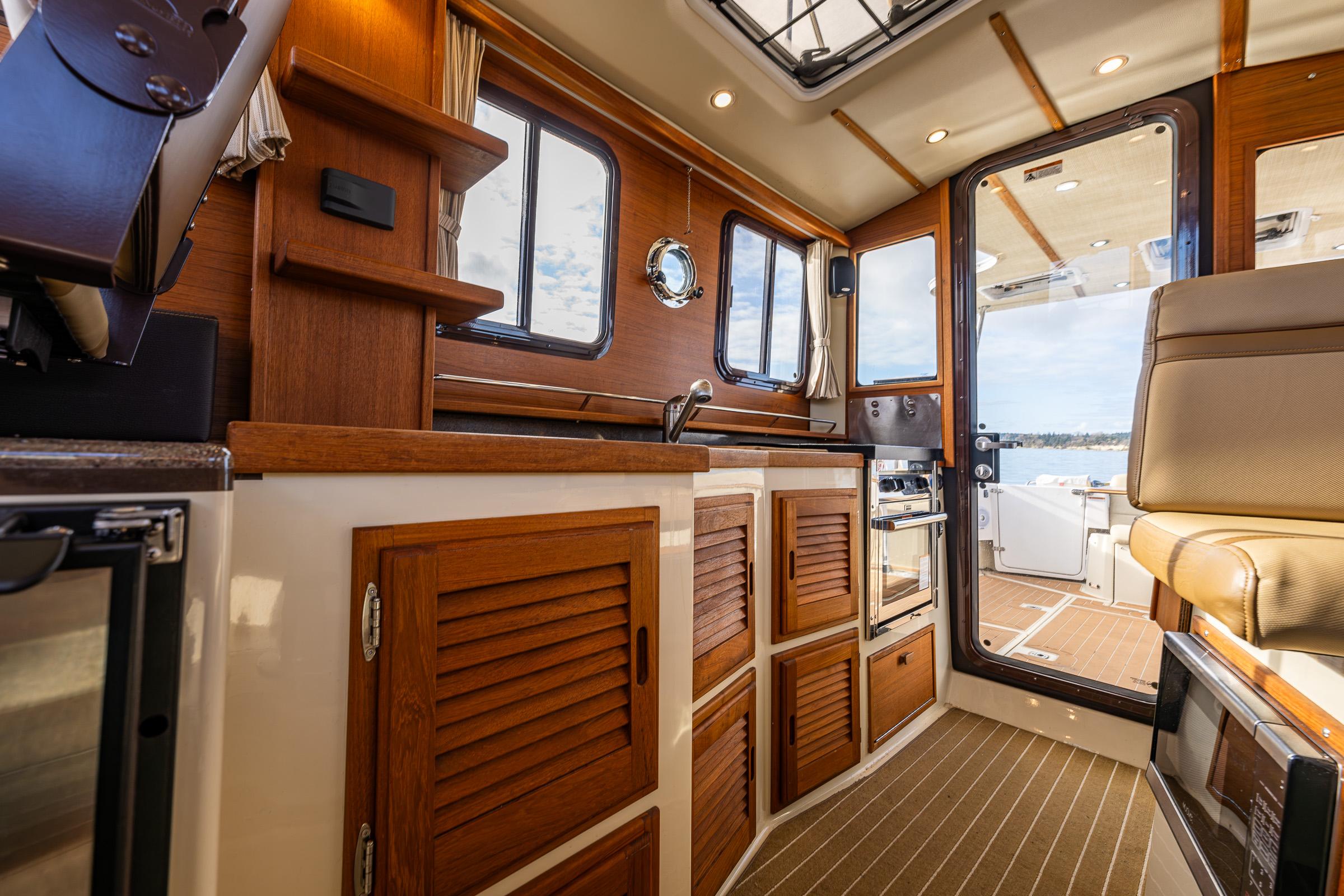 2021 Ranger Tugs R-31 CB Trawler for sale - YachtWorld