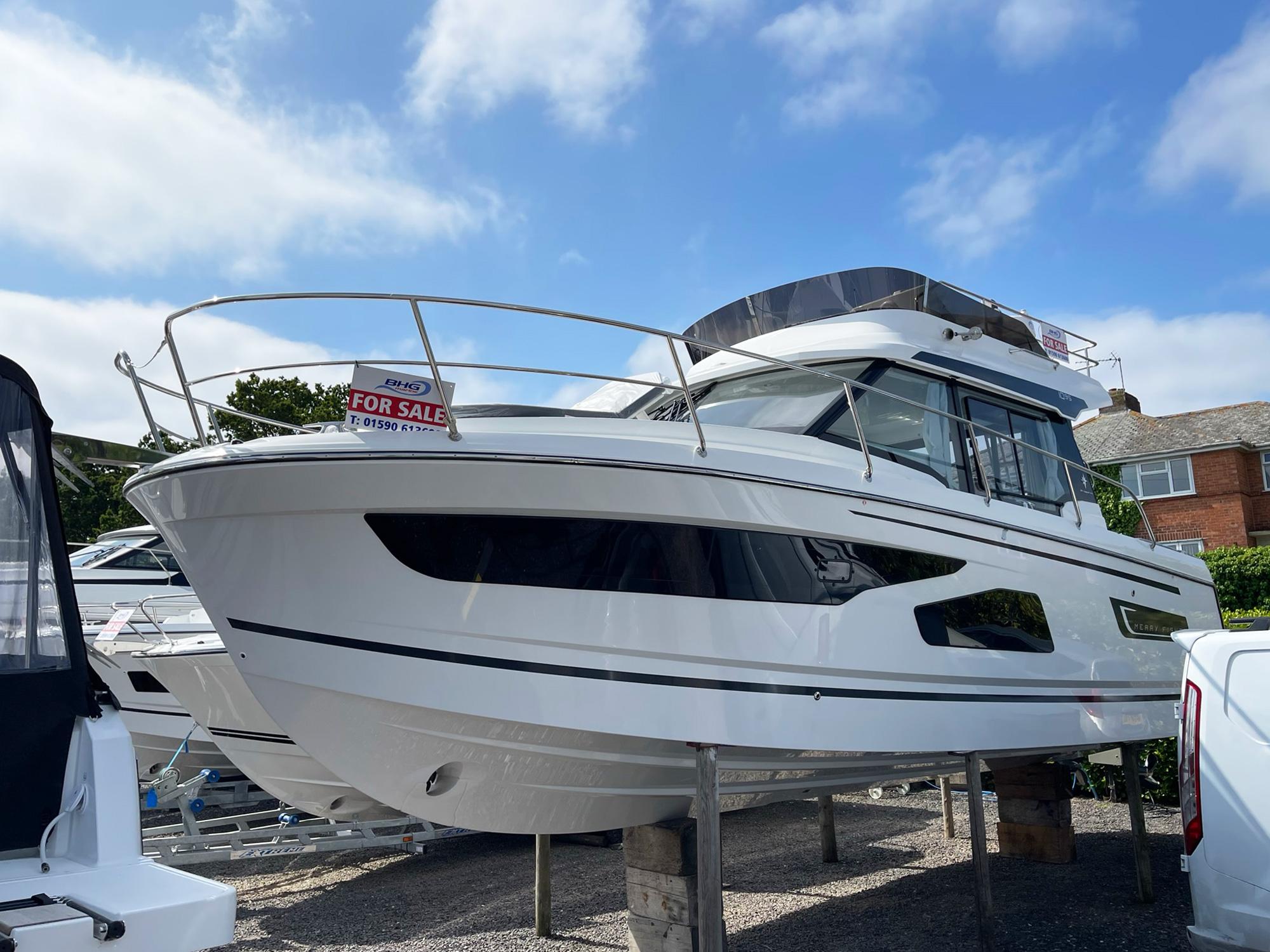 2023 Jeanneau Merry Fisher 1095 FLY Flybridge for sale - YachtWorld