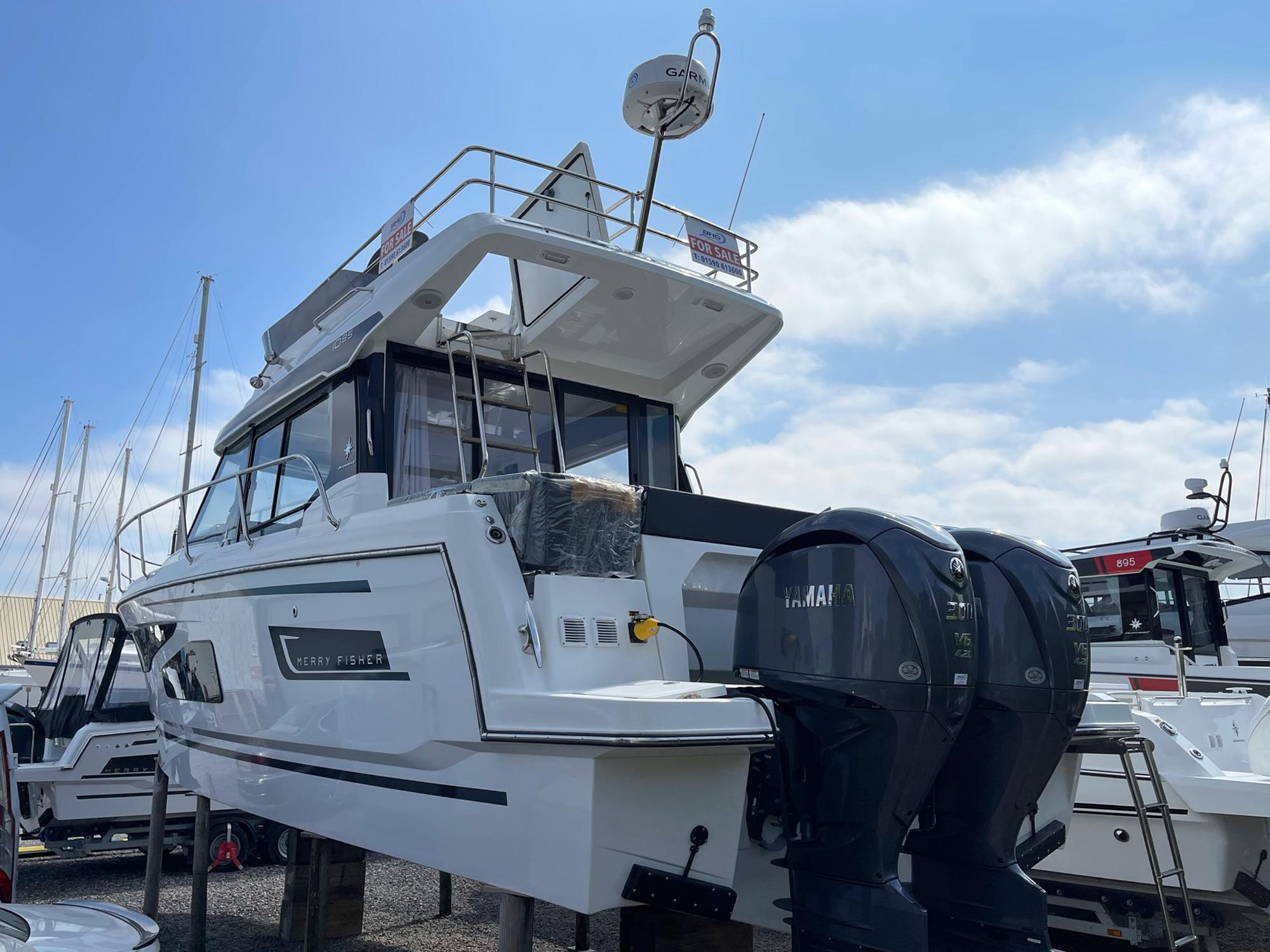 2023 Jeanneau Merry Fisher 1095 FLY Flybridge for sale - YachtWorld