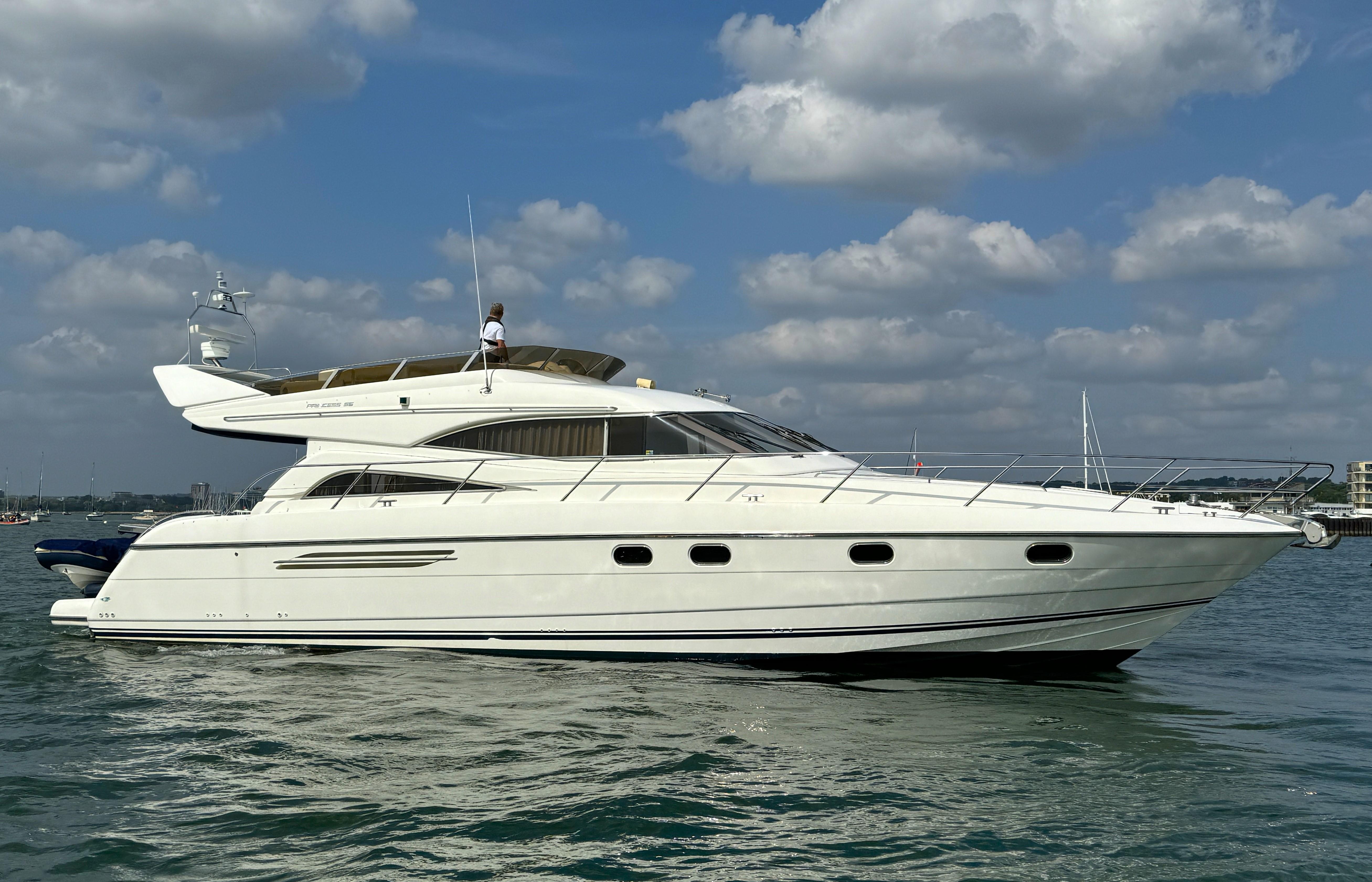 Princess Flybridge 56 Motor Yacht | 2001 | 56ft - Dorset | Boatshop24