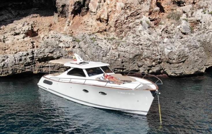 2007 Grand Azur Classic 33 Motor Yacht for sale - YachtWorld