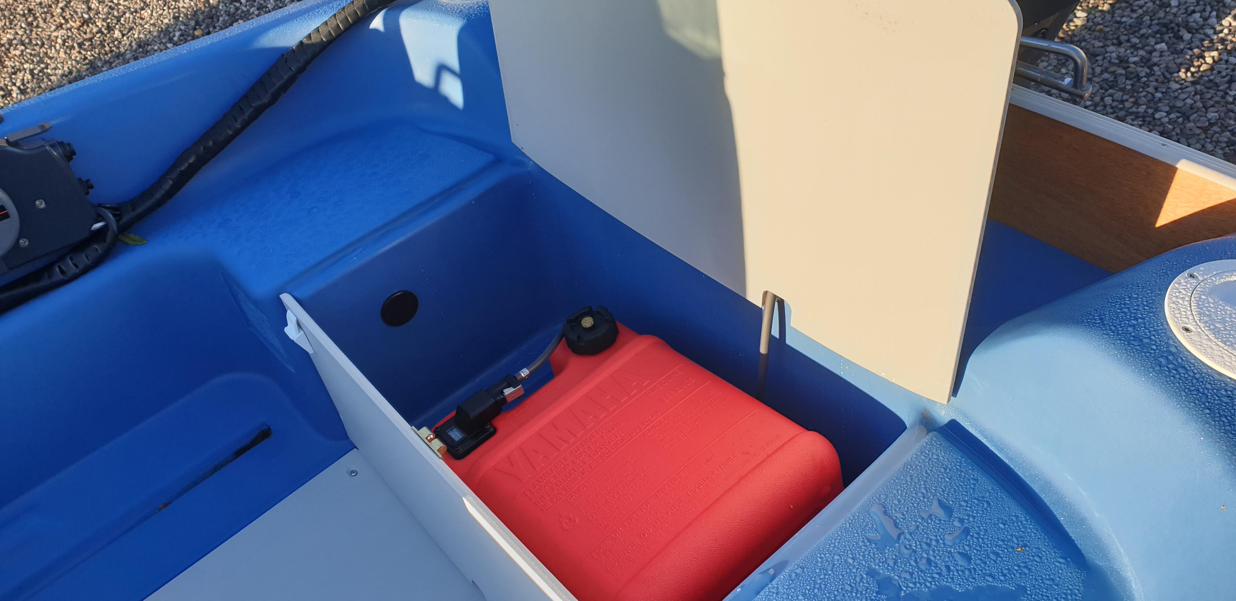 2022 Rigiflex CAP 370 Console Utility for sale - YachtWorld