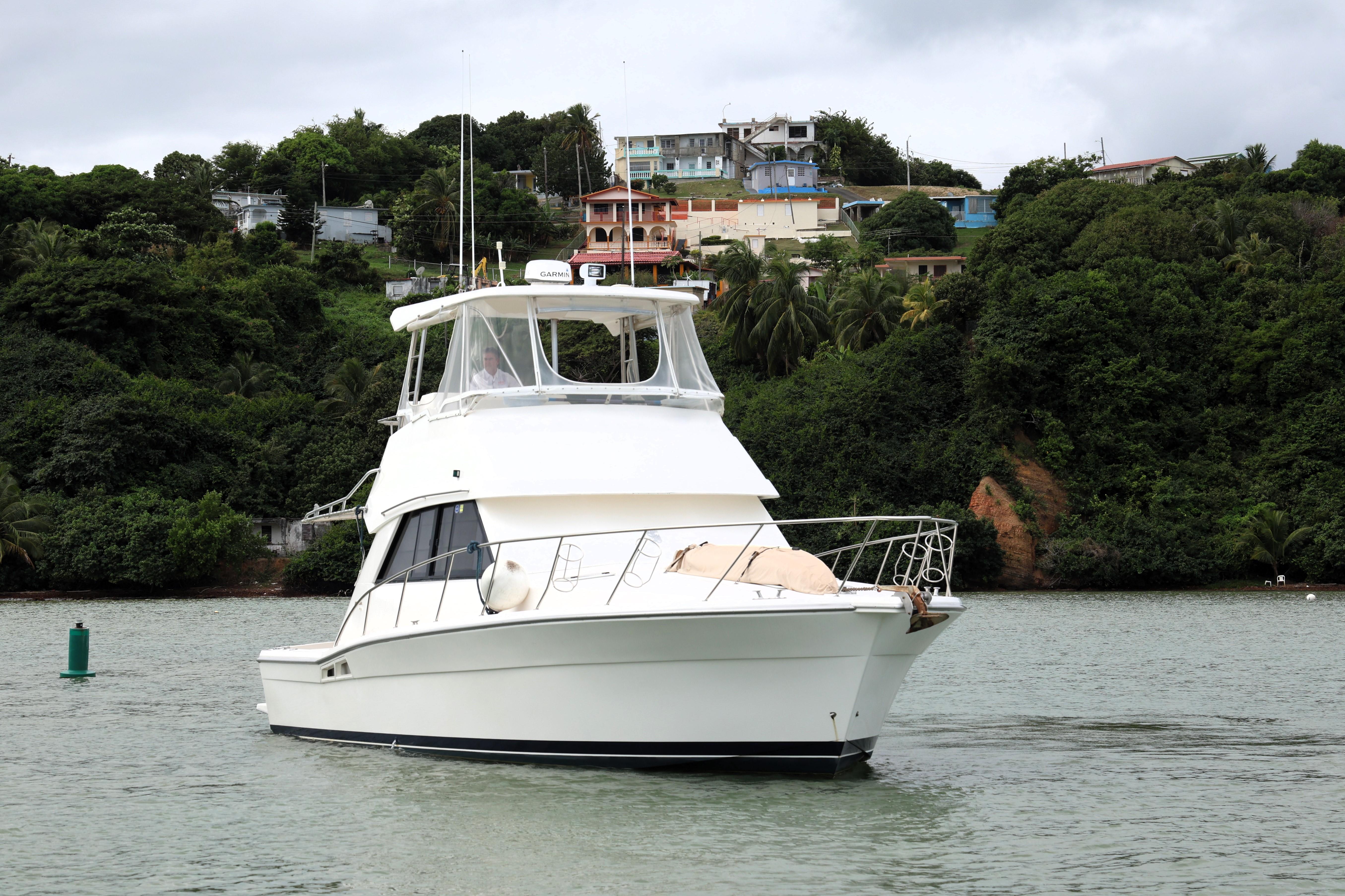 2000 Riviera Flybridge Convertible Flybridge for sale - YachtWorld