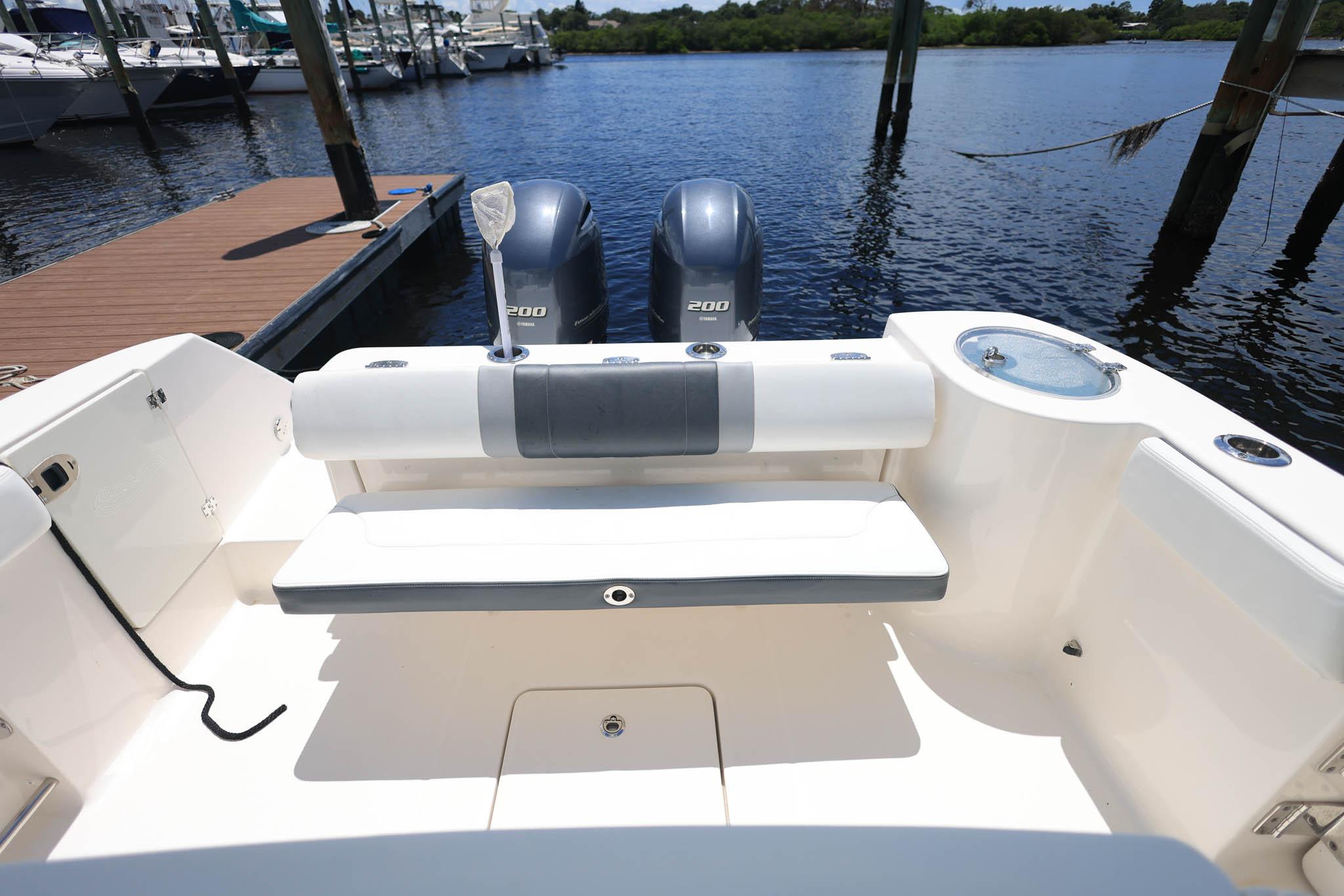 2021 Robalo R272 Center Console Center Console for sale - YachtWorld
