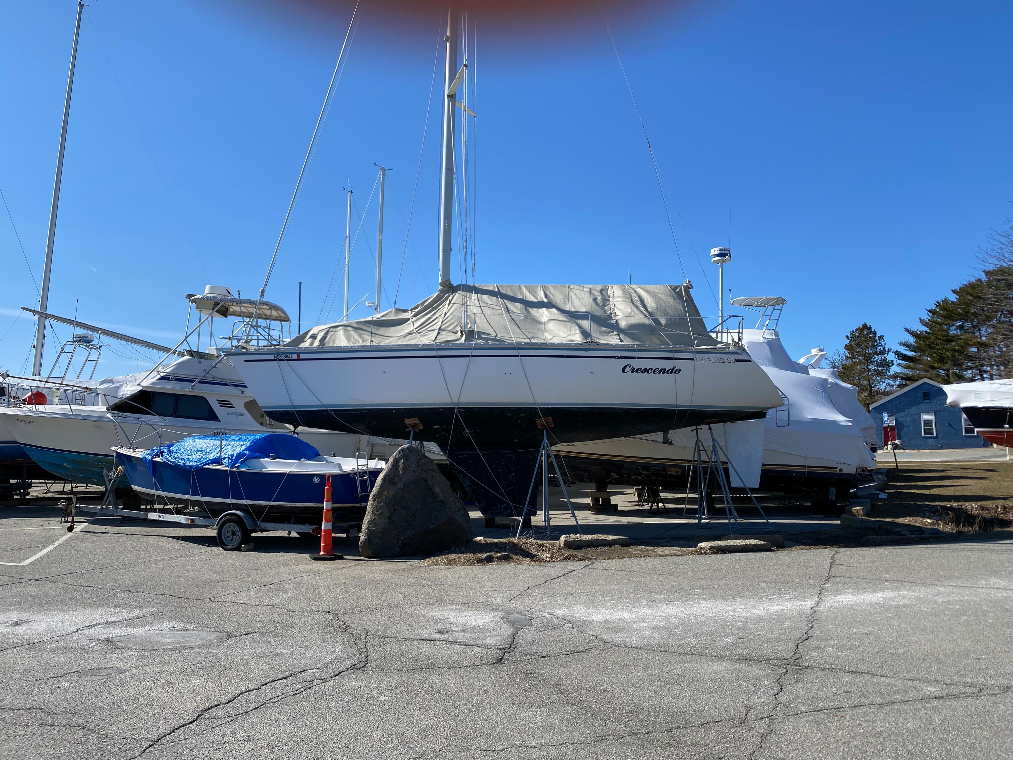 1987 Hunter Legend 37 Racer/Cruiser for sale - YachtWorld