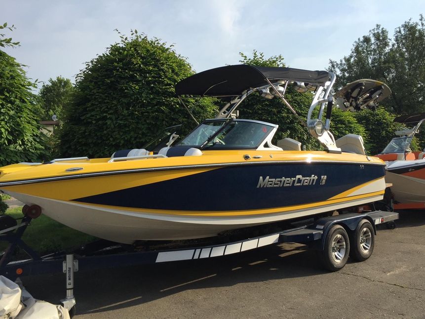 2014 MasterCraft X25 Ski and Wakeboard for sale - YachtWorld