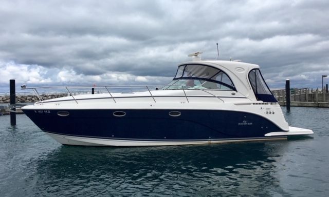 2008 Rinker 400 Express Cruiser - Weber Yachts