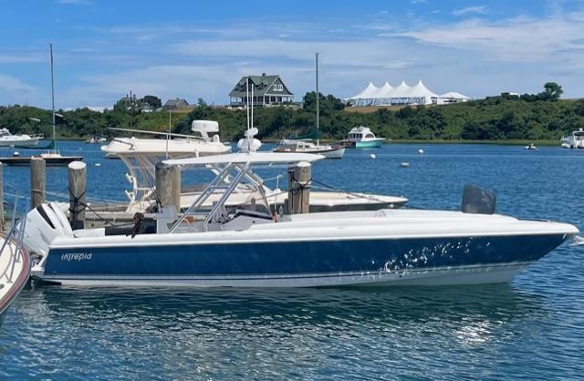 2009 Intrepid 323 Cuddy Centre Console for sale - YachtWorld