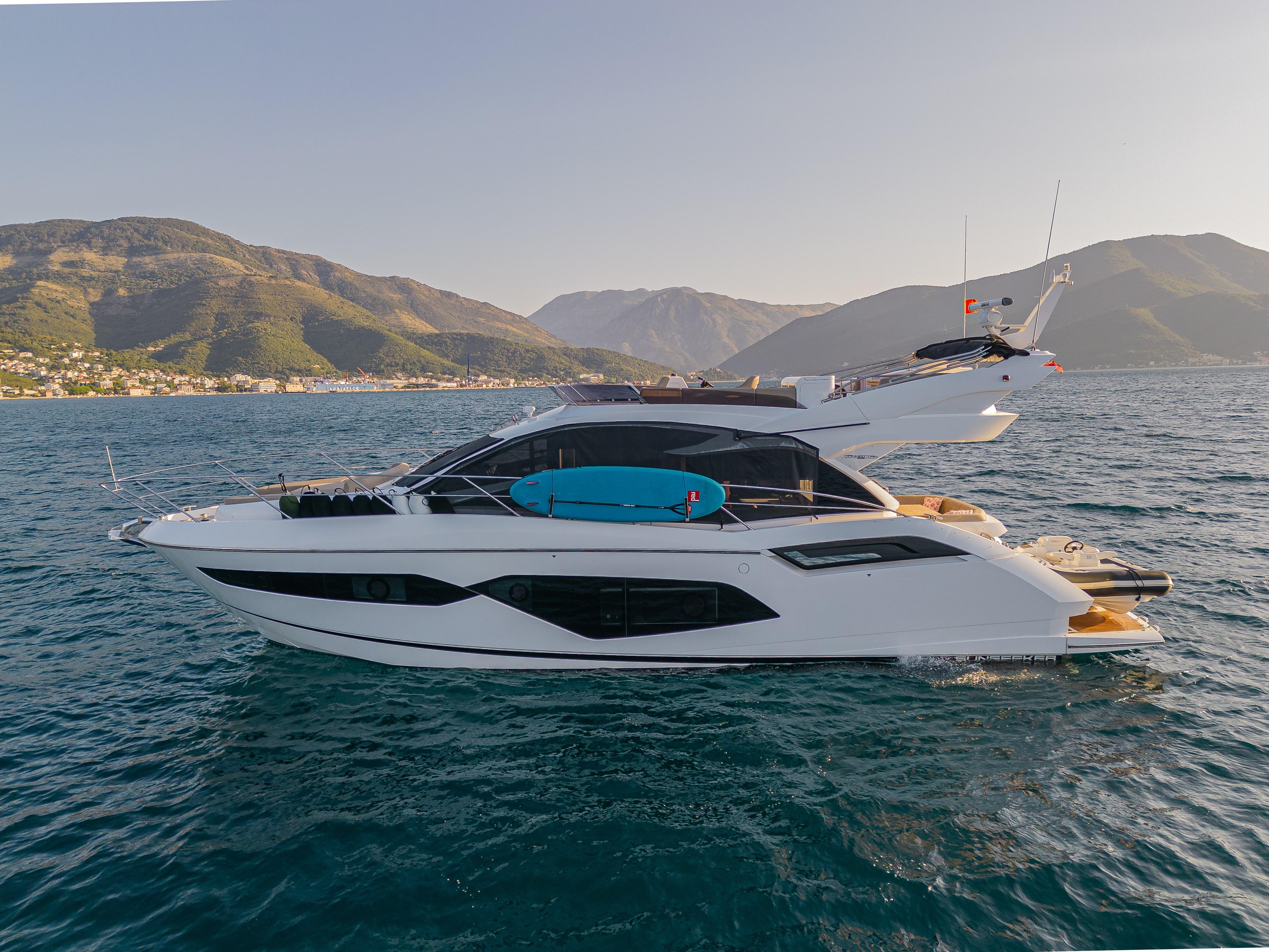 2022 Sunseeker Manhattan 55 | Boatshop24 UK
