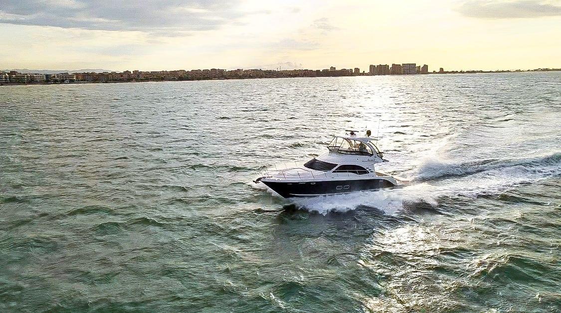 2006 Sea Ray Sedan Bridge Flybridge for sale - YachtWorld