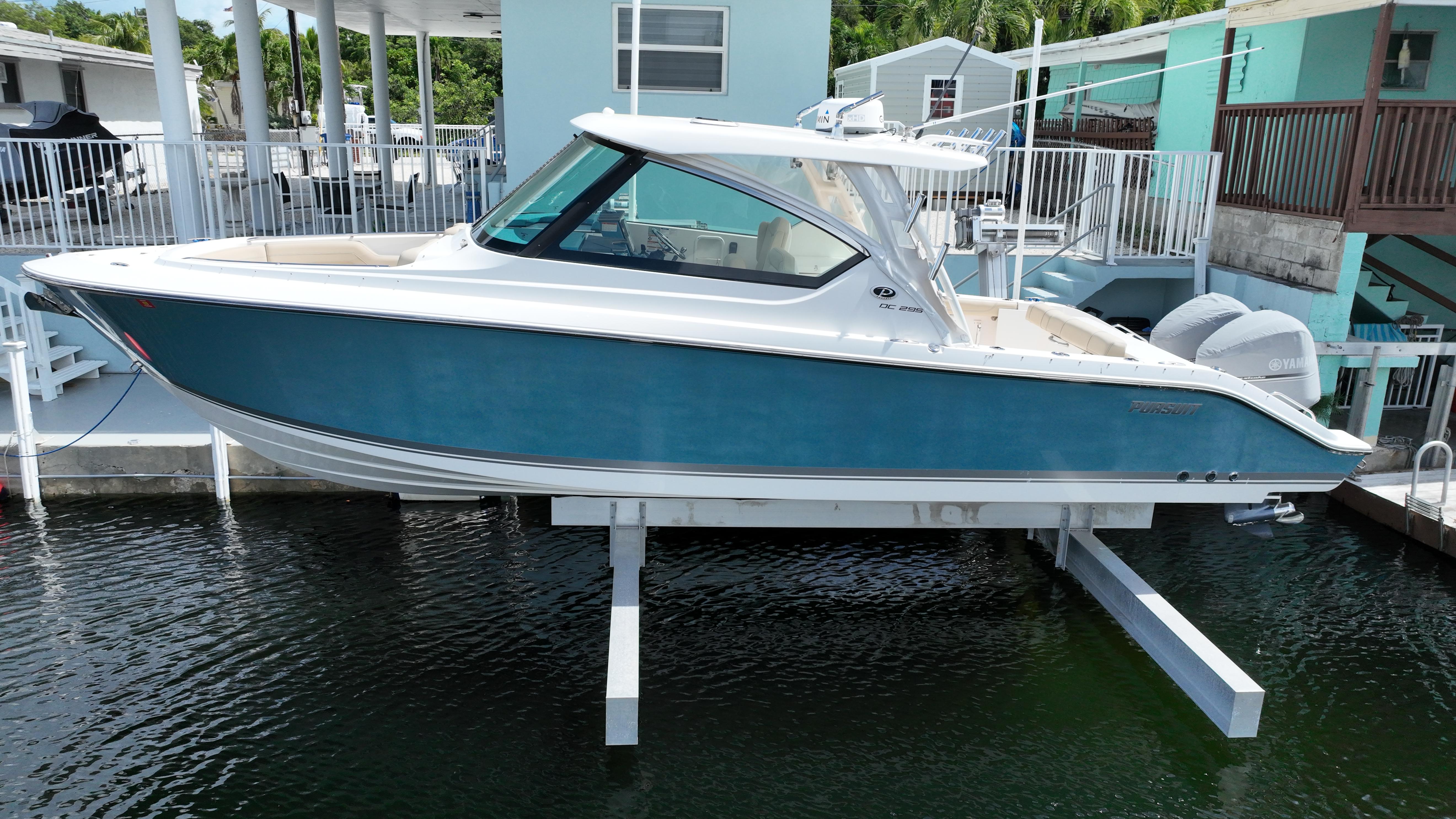 2017 Pursuit DC 295 Dual Console for sale - YachtWorld