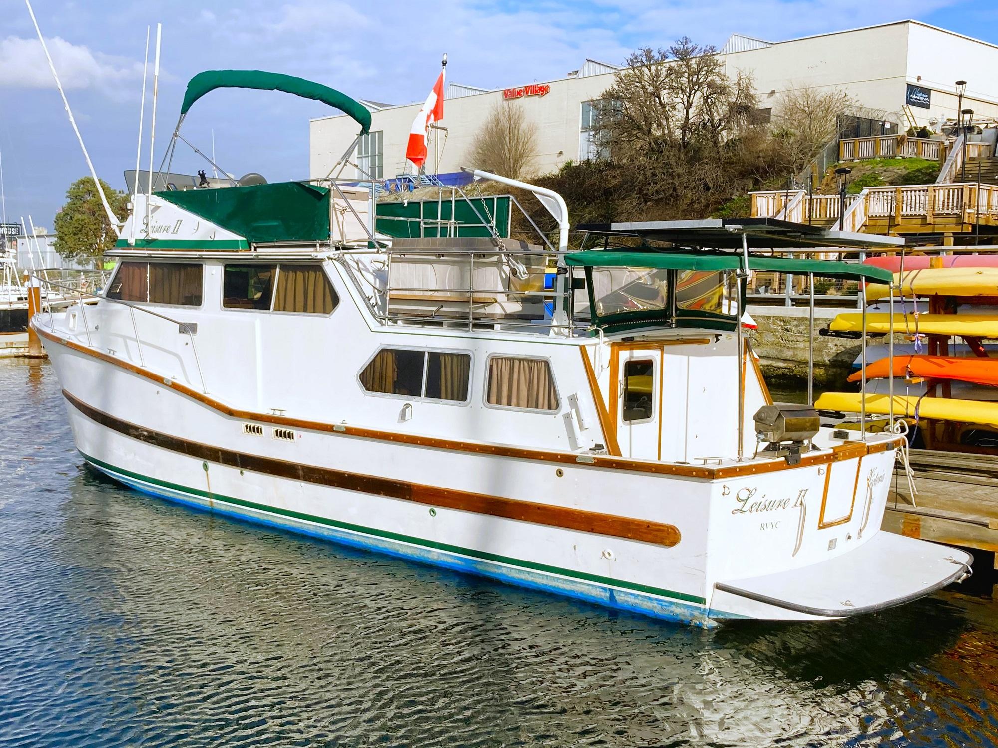 1976 Trawler Permaglass 40 Tri-Cabin Trawlers à vendre - YachtWorld