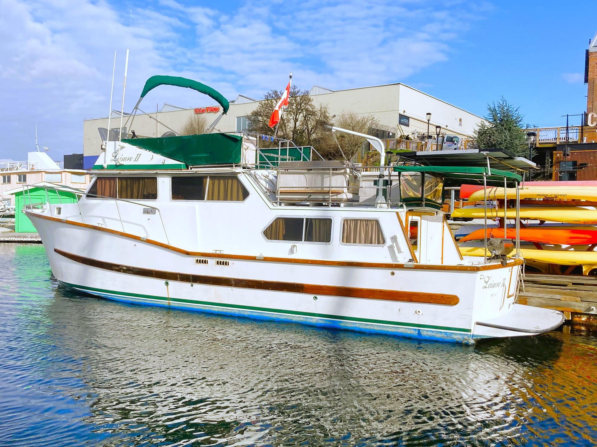 1976 Trawler Permaglass 40 Tri-Cabin Trawlers te koop- YachtWorld