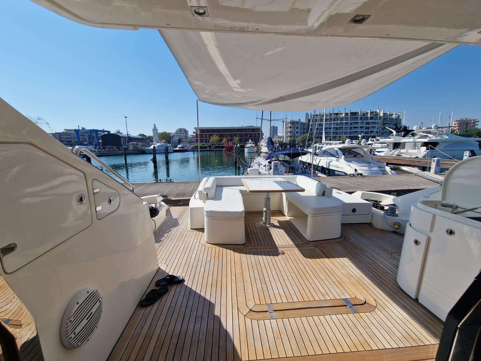 2007 Aicon 62 Sl Express Cruiser for sale - YachtWorld