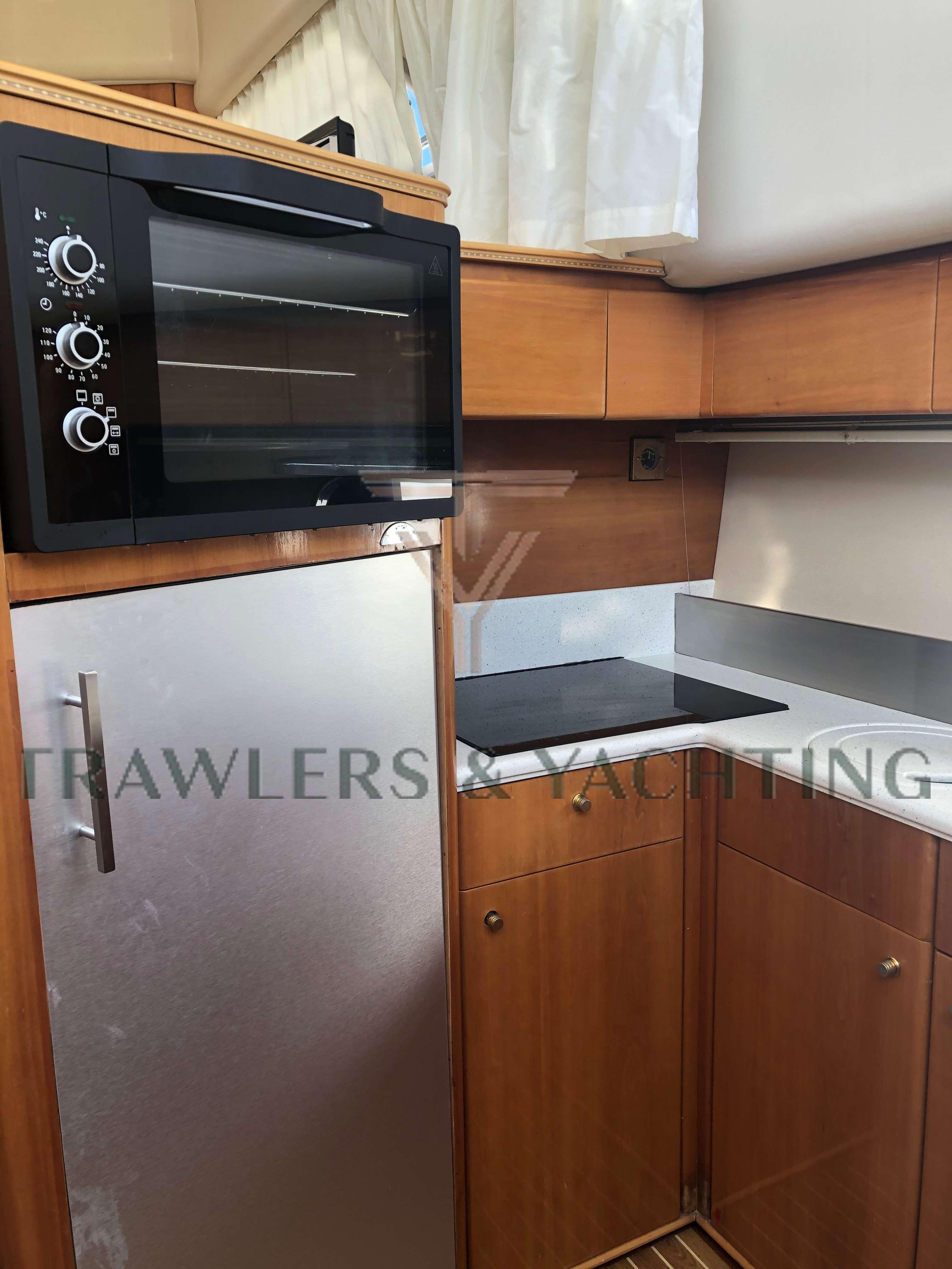 1997 Princess Princess 480 Flybridge for sale - YachtWorld